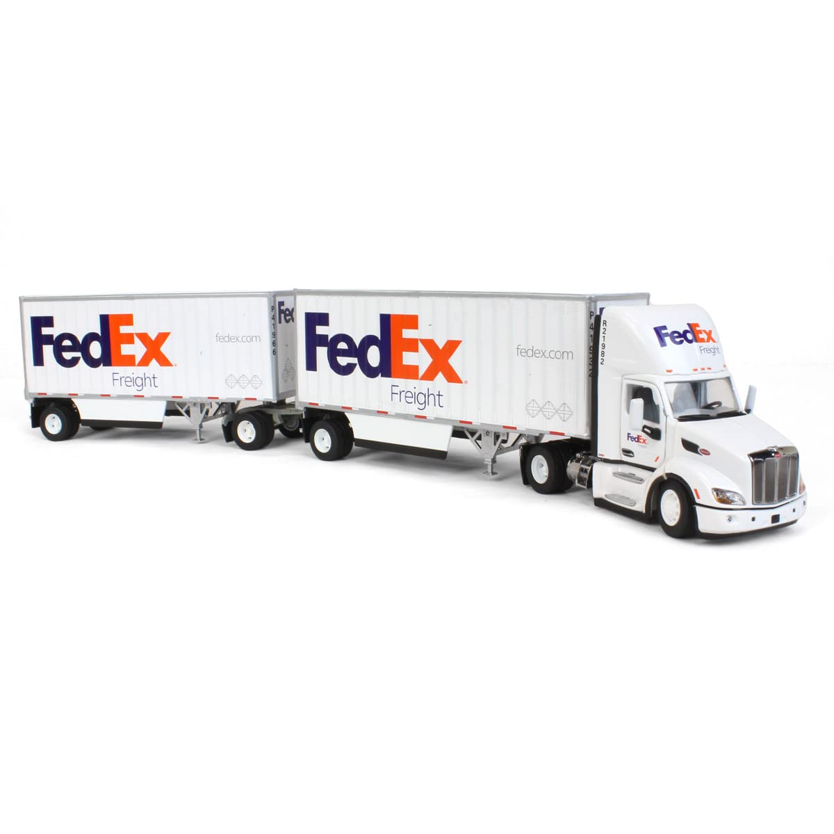 Diecast Masters 1/50 Limited Edition FedEx Peterbilt 579 Single Axle Day Cab w/ 2 Wabash 28β Pup Trailers 65190