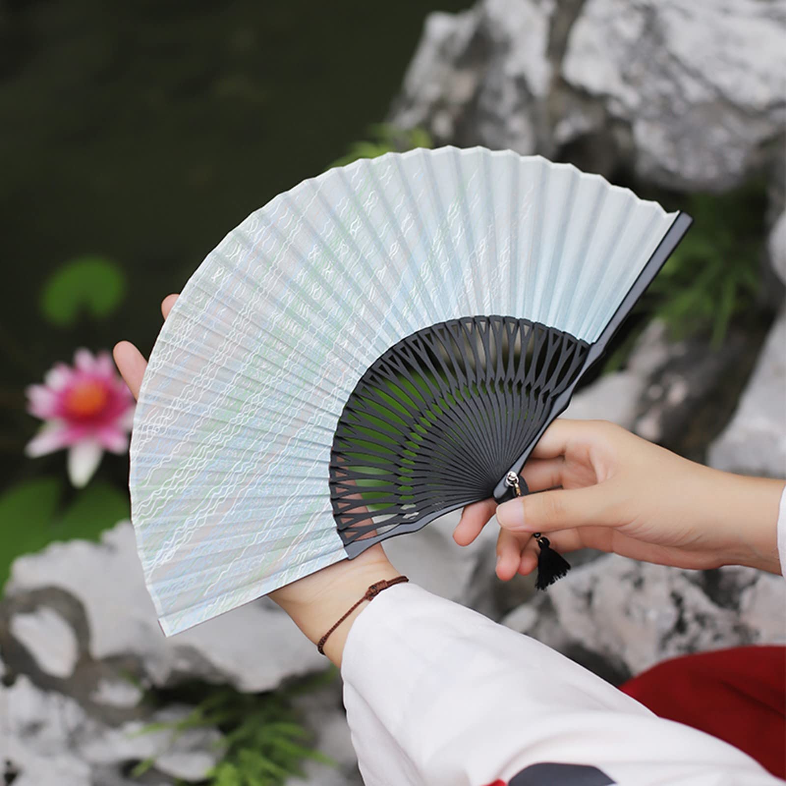 ERTUO Chinese Folding Fan Hand-held Fan Summer Ancient Fan Hanfu Cheongsam Accessories Retro Portable Folding Small Fan