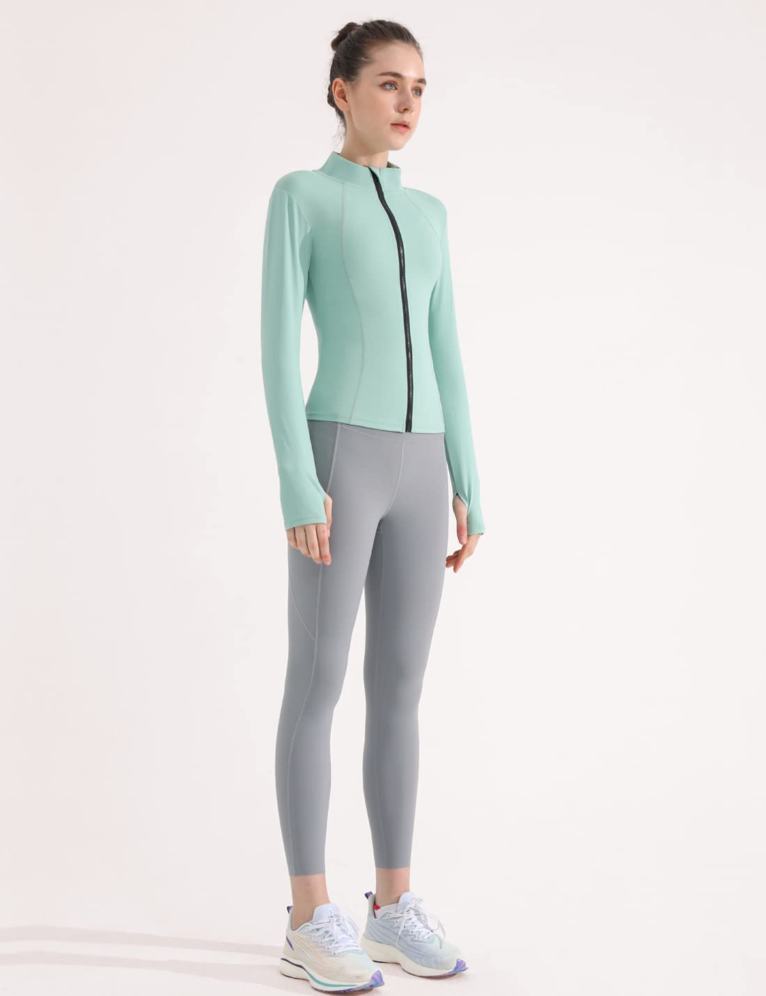 Gacaky Women's Lightweight Athletic Full Zip Seamless Workout Track Jacket with Thumb Holes Style 2 Light Green M (GACA00320052)