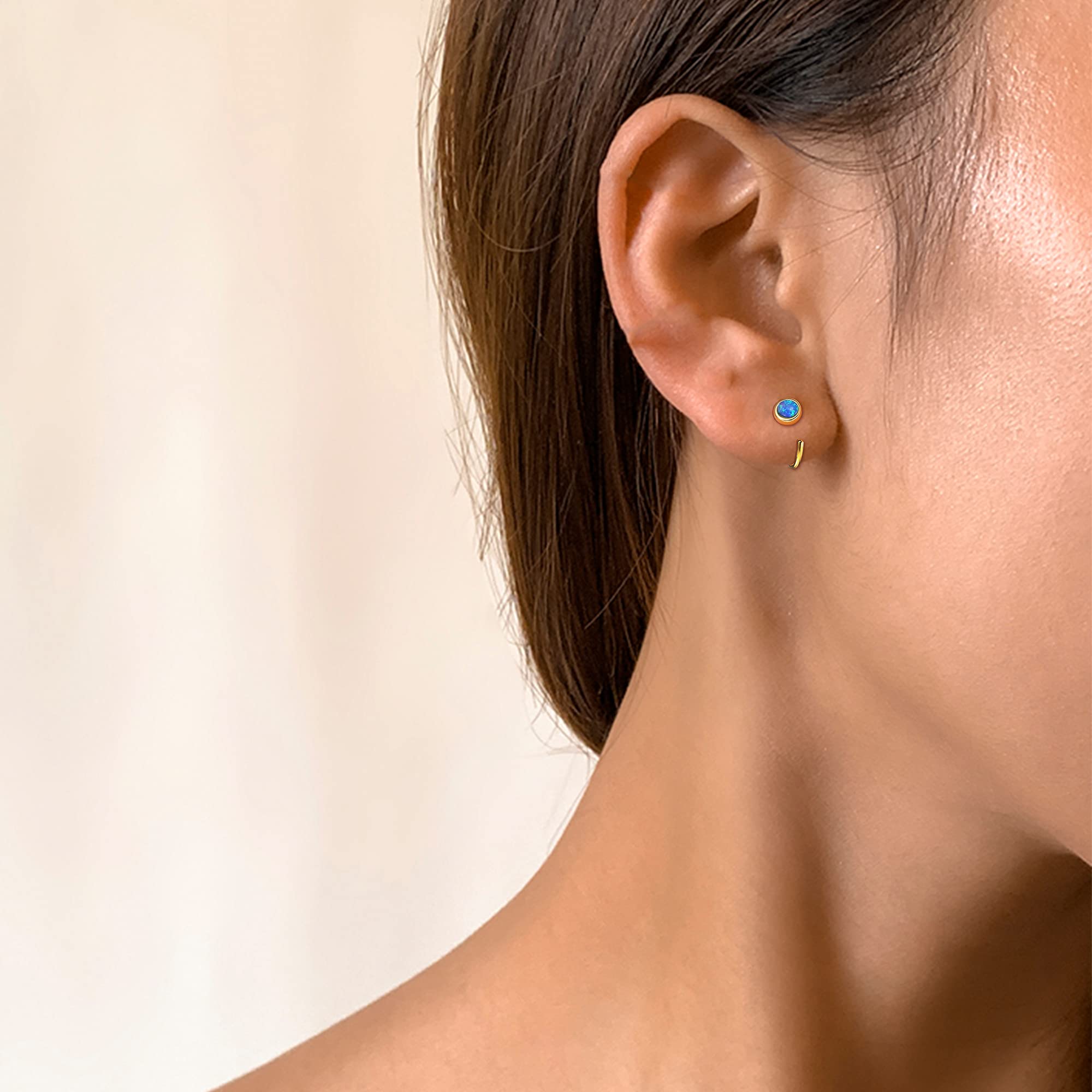 Dochais Silver Hoop Earrings, Small Huggie-Silver