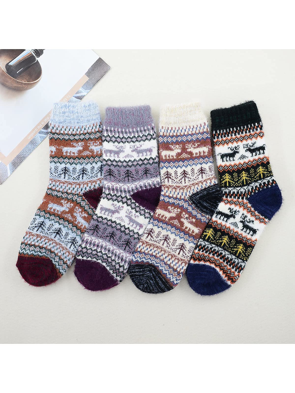 Cosy Encounter Womens Athletic Sports Cozy Wool Socks Warm Knit Thick Soft Winter Crew Socks 4 Pairs Christmas Deer One Size,WDCENS4162SXE4PSN