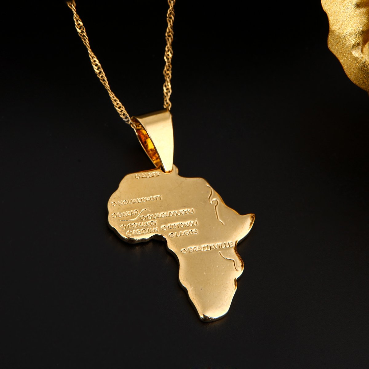 Crystal Africa Map Pendant Necklace Women 24K Gold African Map Hiphop Item Wholesale Pendant (Gold Map Pendant)
