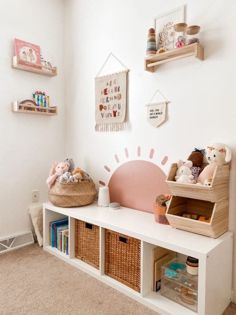 Gneric Floating Book Shelves for Kids Nursery Toddler Classroom, Hanging Book Shelf Organizer for Room Decor, Set of 4