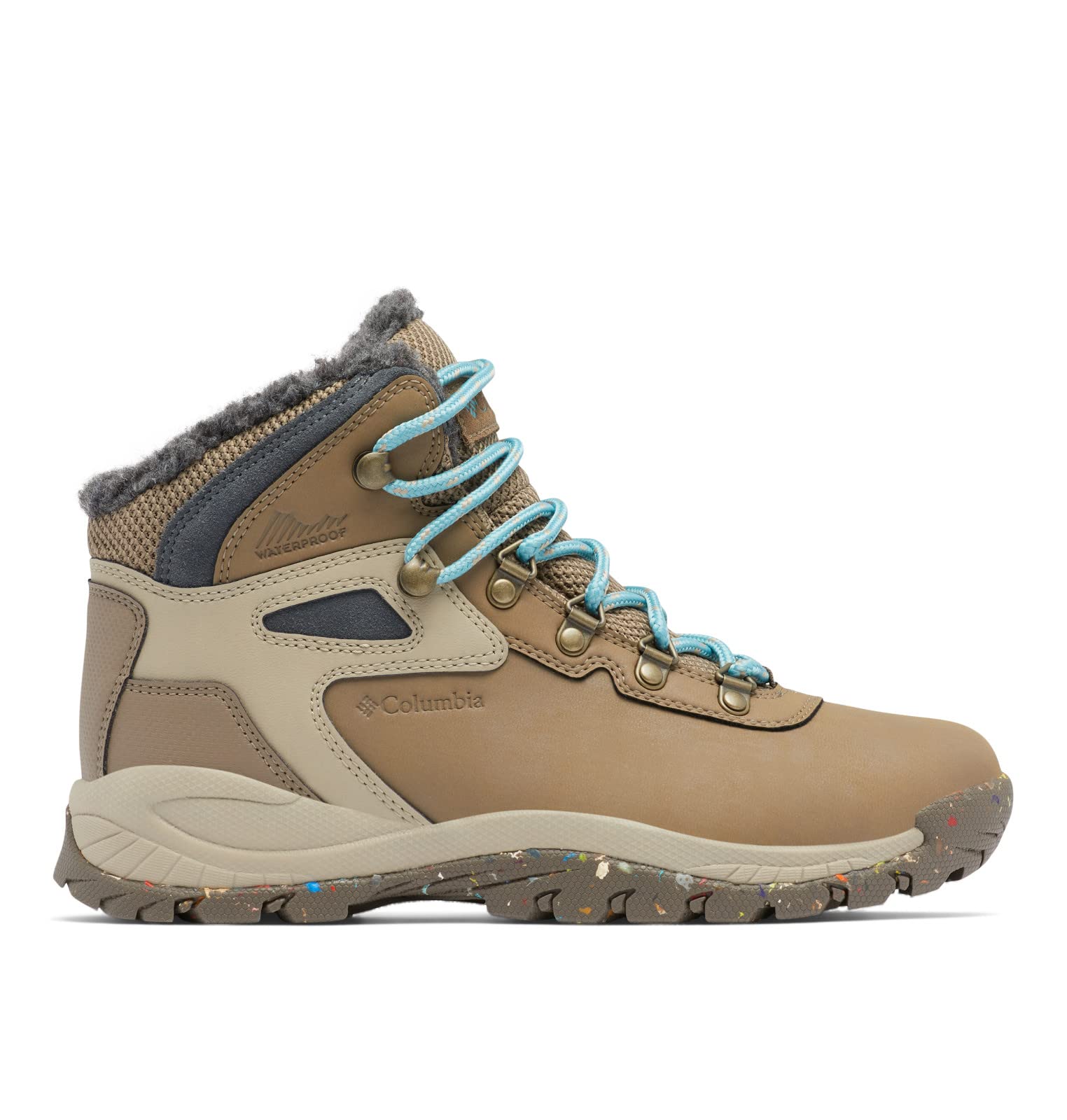 Columbia Women's Newton Ridge Plus Omni Heat Hiking Boot, Wet Sand/Sea Wave, 8.5 M US