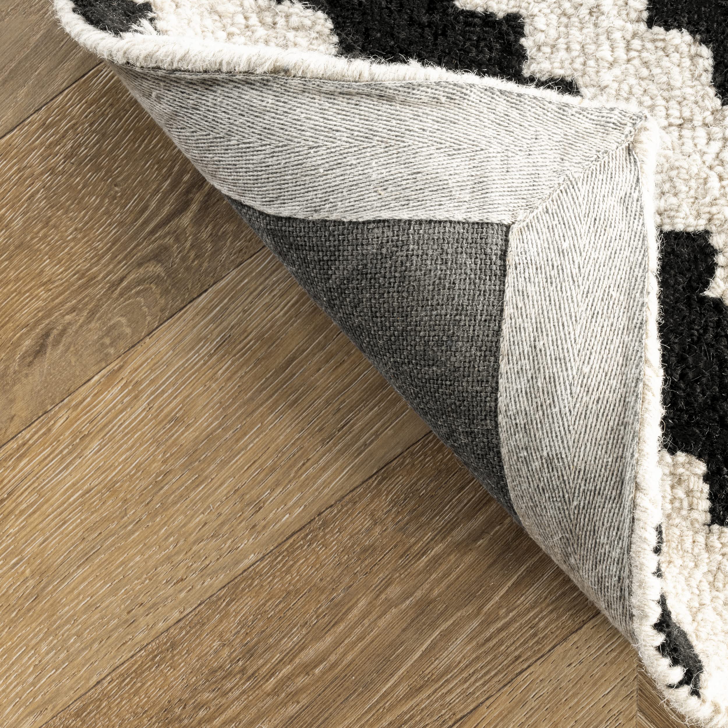 nuLOOM Kellee Hand Tufted Geometric Wool Runner Rug, 2' 6" x 14', Black