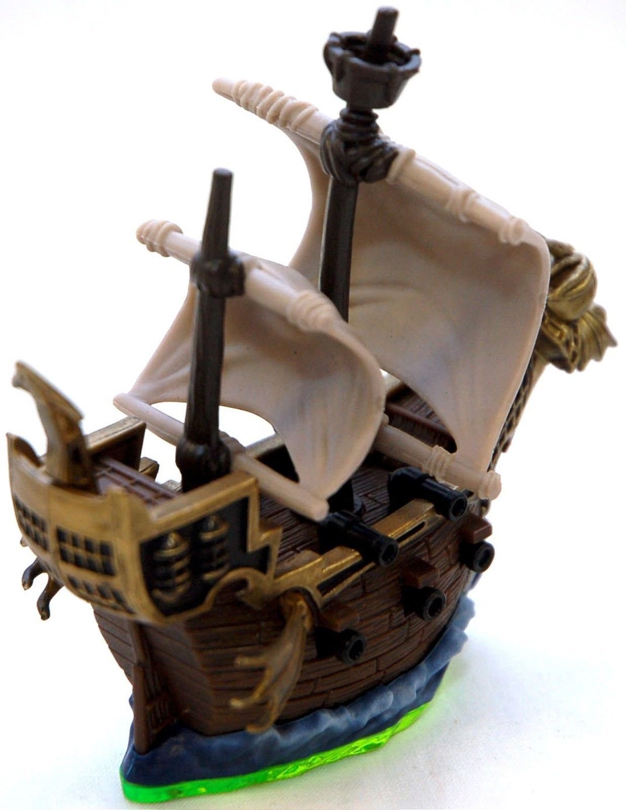 Skylanders Spyros Adventure LOOSE Mini Figure Pirate Ship Includes Card Online Code
