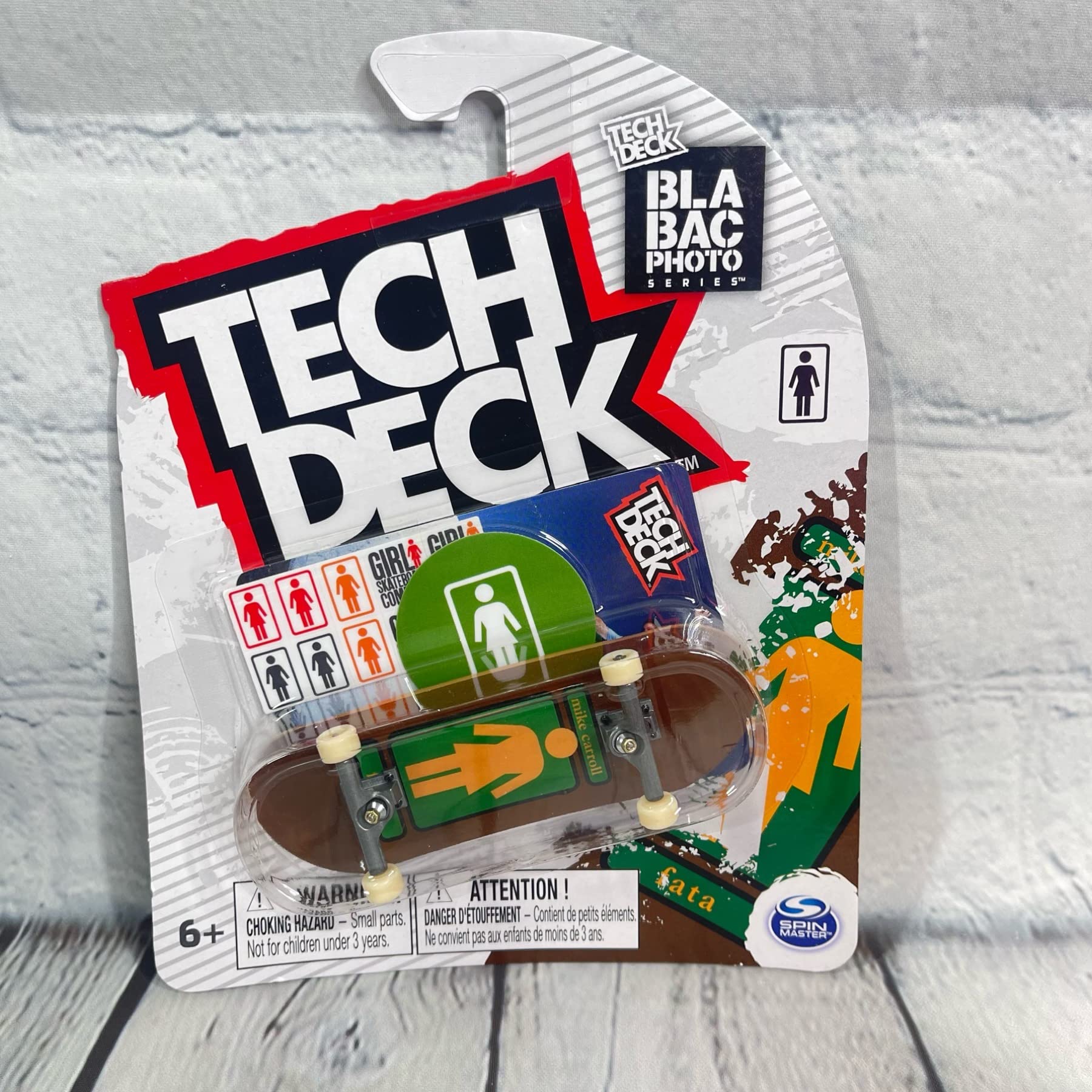 Tech Deck Rare Ultra Rare Series Skateboard Company 96mm Single Fingerboard (Styles Vary)