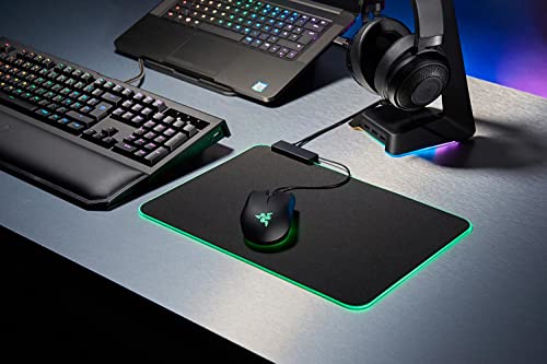Razer Goliathus Chroma Soft Gaming Mouse Mat with Micro-Textured Cloth Surface, Optimized for All Sensitivity Settings and Sensors, RGB Chroma Enabled