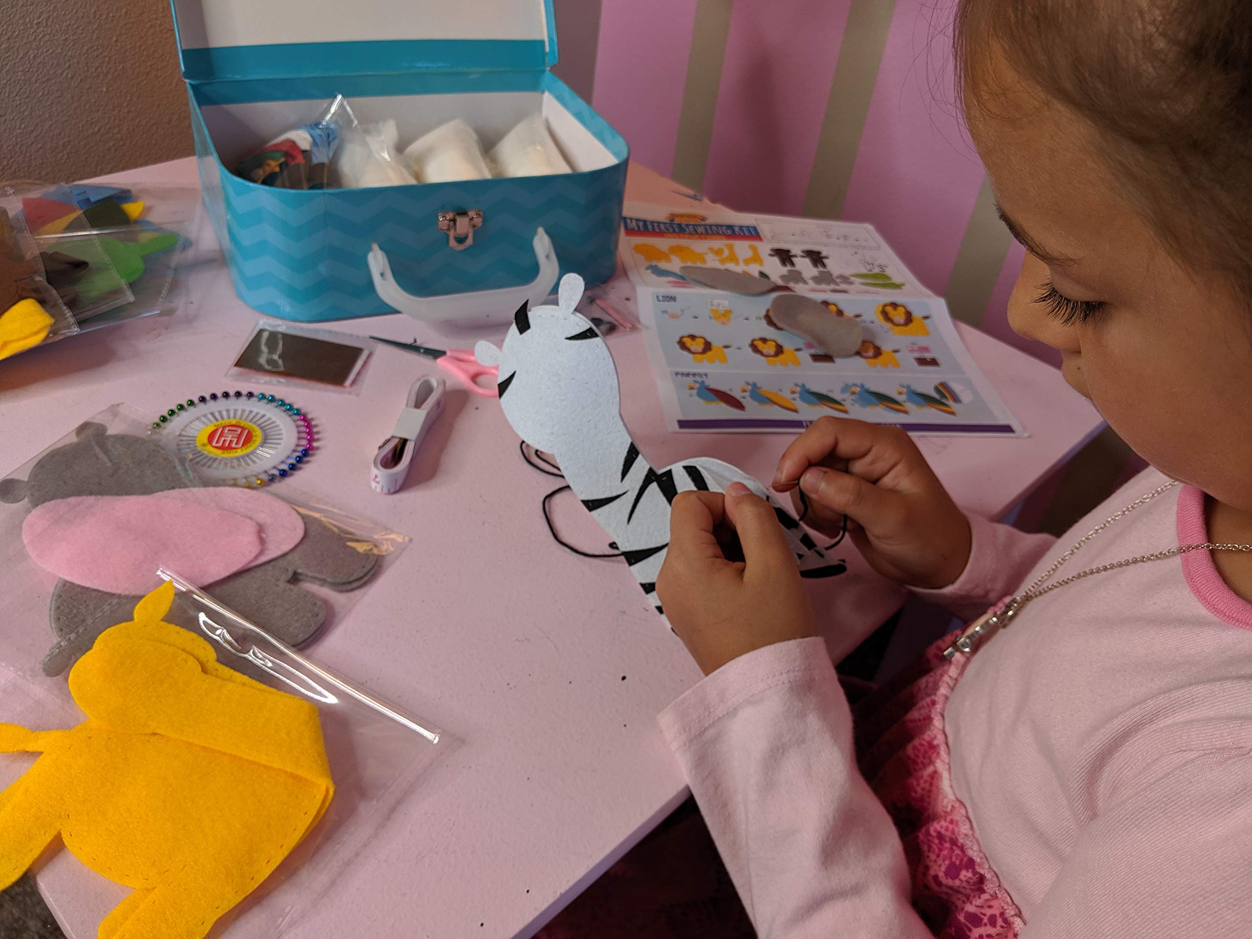 Peachy Keen Crafts Kids Sewing Kit, Learn to Sew Kit for Kids Ages 8-12, Beginner Felt Sewing Kit for Kids, Make 6 Fun Felt Craft Stuffed Animals and A Pin Cushion, Teach Basic Sewing Stitches