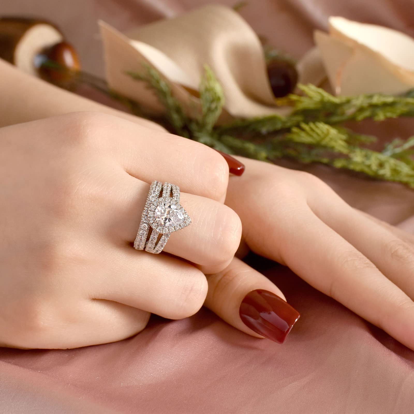Wuziwen 4 Carats Wedding Engagement Ring Set for Women 925 Sterling Silver Cubic Zirconia Size 7