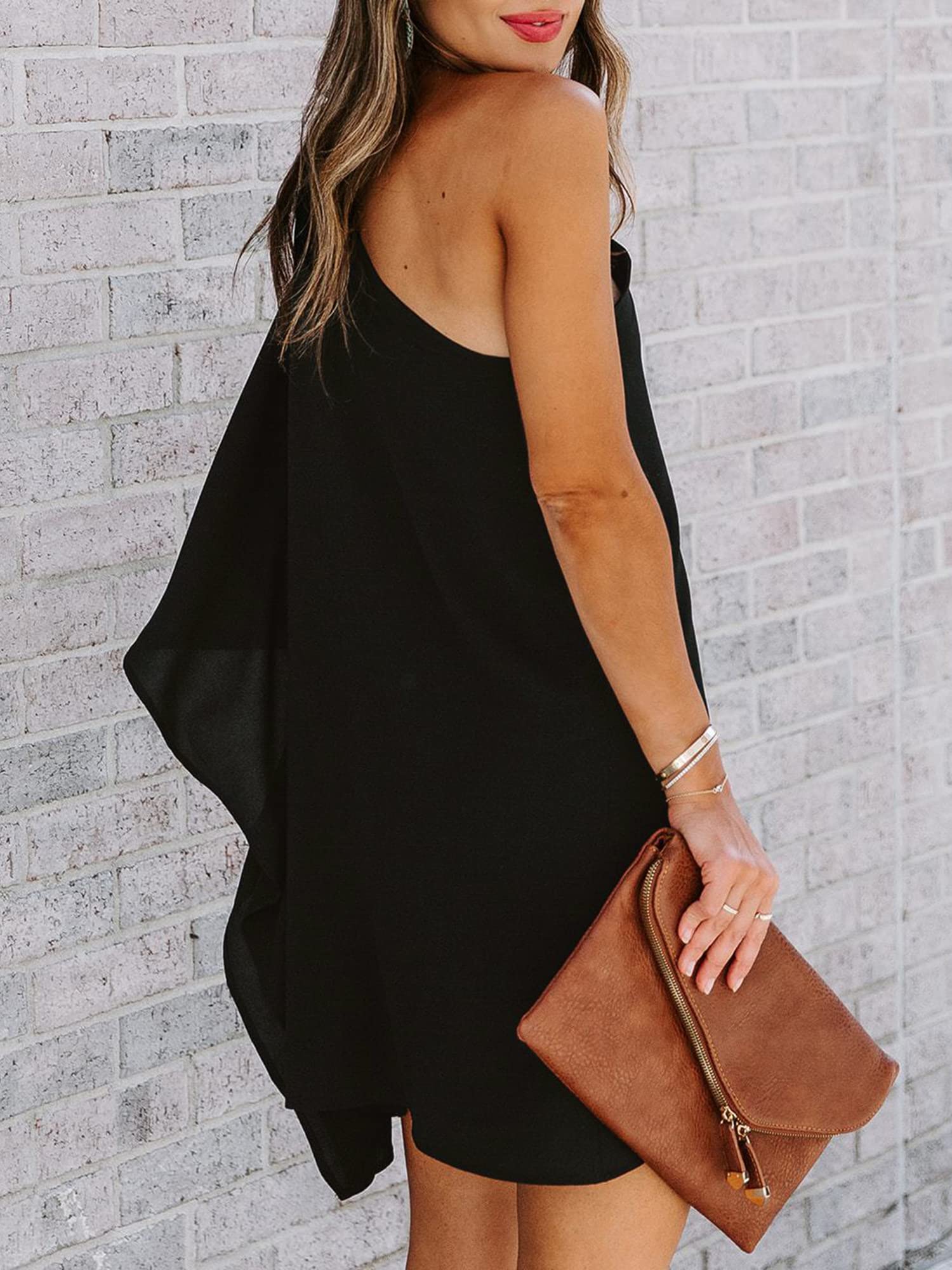 Chunoy Women Casual Summer Batwing Sleeve Side to Side One Shoulder Statement Flowy Mini Dress Black