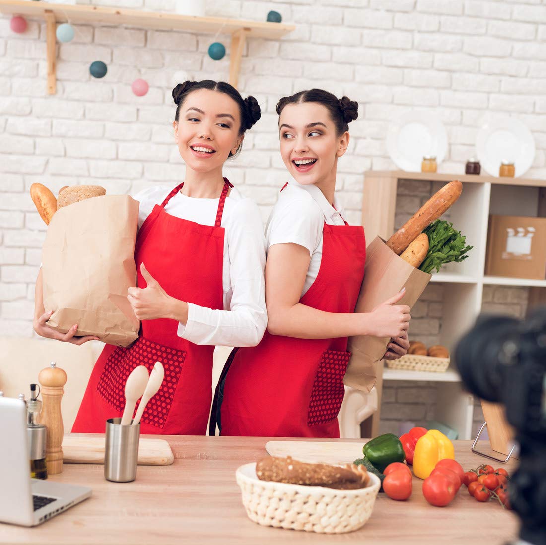 LOYHUANG Total 6PCS Red Aprons Bulk for Women Unisex Plain Colour Bib Aprons with 2 Front Pockets Washable Apron for Painting Cooking Baking Kitchen Restaurant Crafting