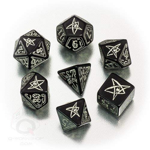 Q-Workshop Call of Cthulhu Black & Glow-in-The-Dark RPG Ornamented Dice Set 7 Polyhedral Pieces Black & Glow-in-the Dark, Standard (15mm - 17mm)