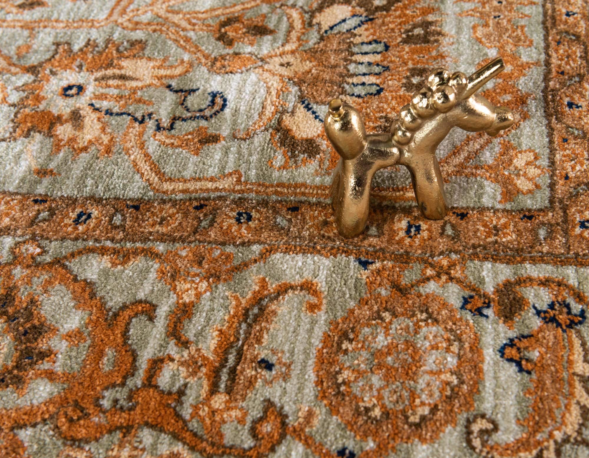 Unique Loom Dorchester Collection Botanical, Border, Traditional Area Rug (4' 5 x 4' 5 Square, Light Green/ Tan)
