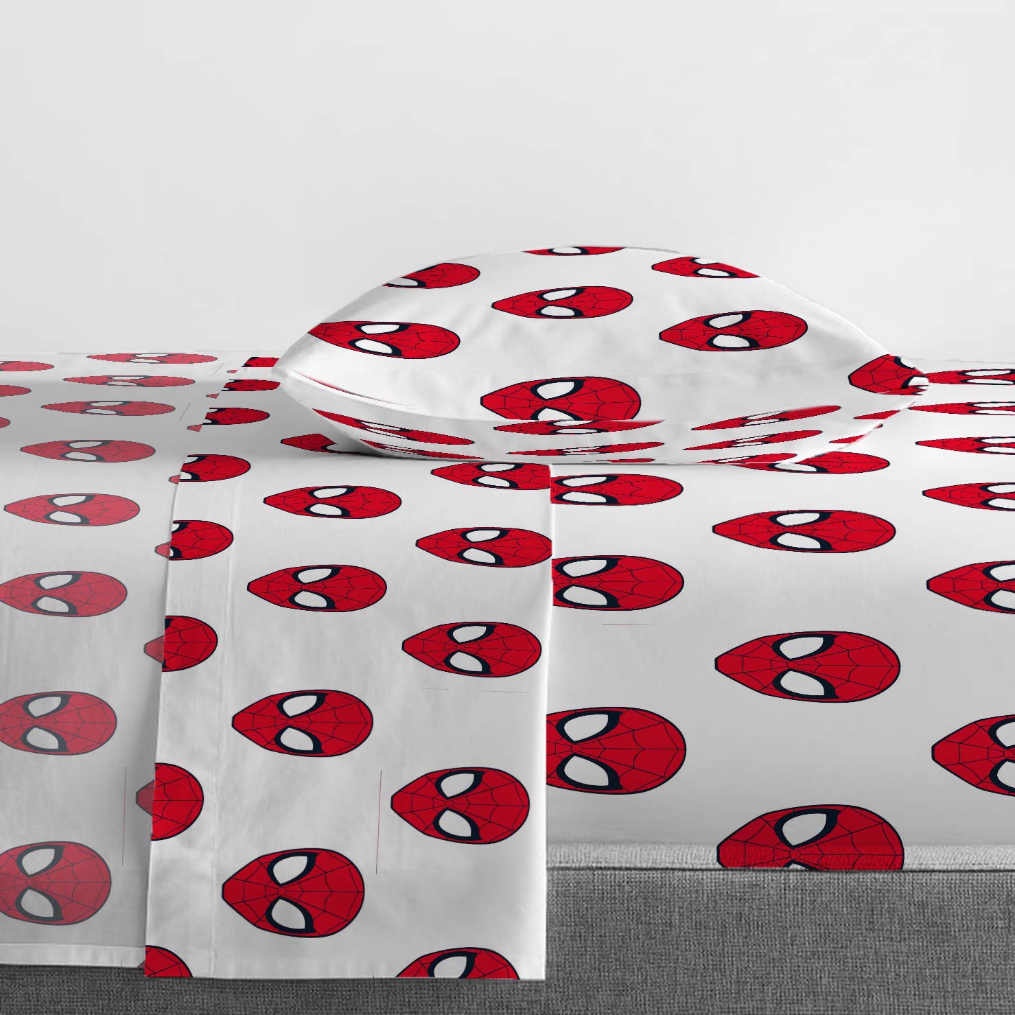Jay Franco Marvel Spiderman Spidey Daze Twin Sheet Set - 3 Piece Set Super Soft and Cozy Kid’s Bedding - Fade Resistant Microfiber Sheets (Official Marvel Product)