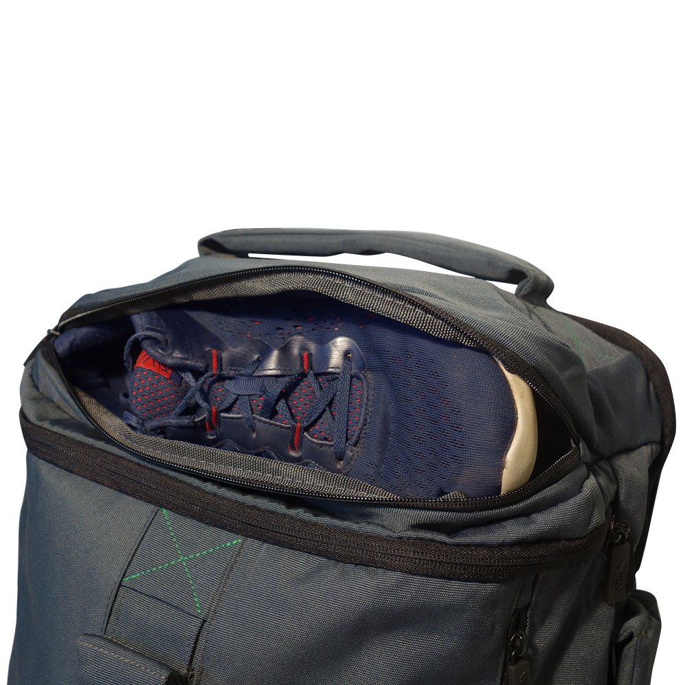 Cabin Max Metropolitan Cabin Bag hand luggage backpack 21" x 15.75" x 8"