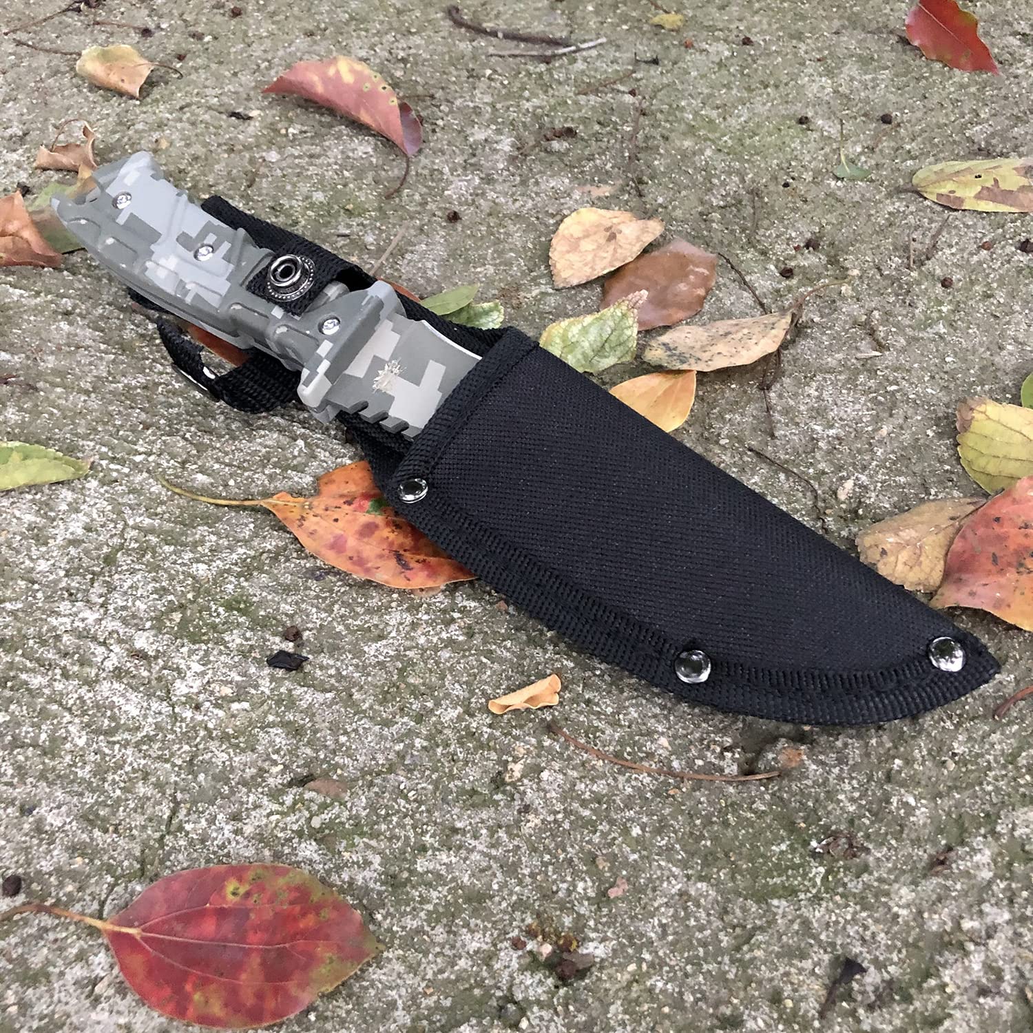 DARTIGIANO Camouflage Daggers, Military Training Knives, Camping Enthusiasts and Survivors Combat Knives, Soldier Cosplay Props