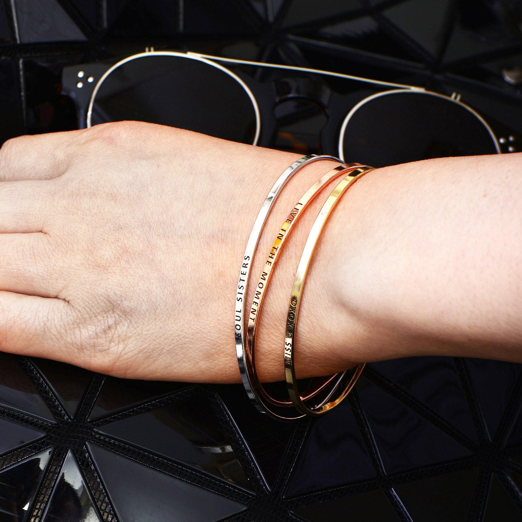 chelseachicNYC Inspirational Mnatraband Bracelet (I Miss You XOXO-Gold)