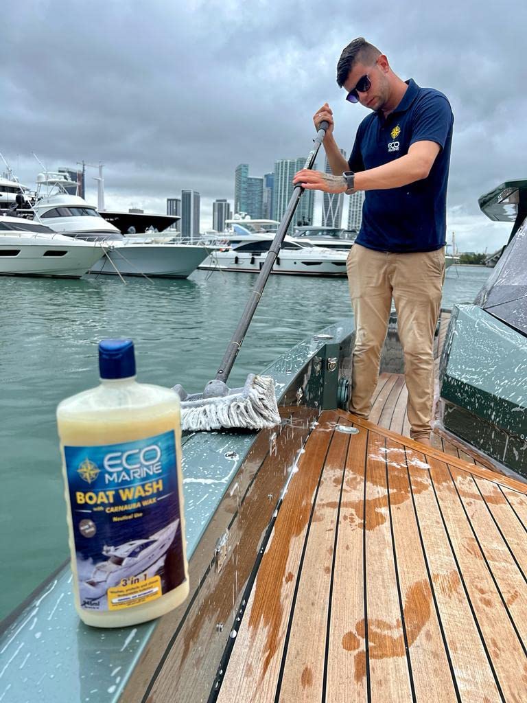 ECO MARINE Premiun Boat Wash with Carnauba Wax, 32 fluid ounces