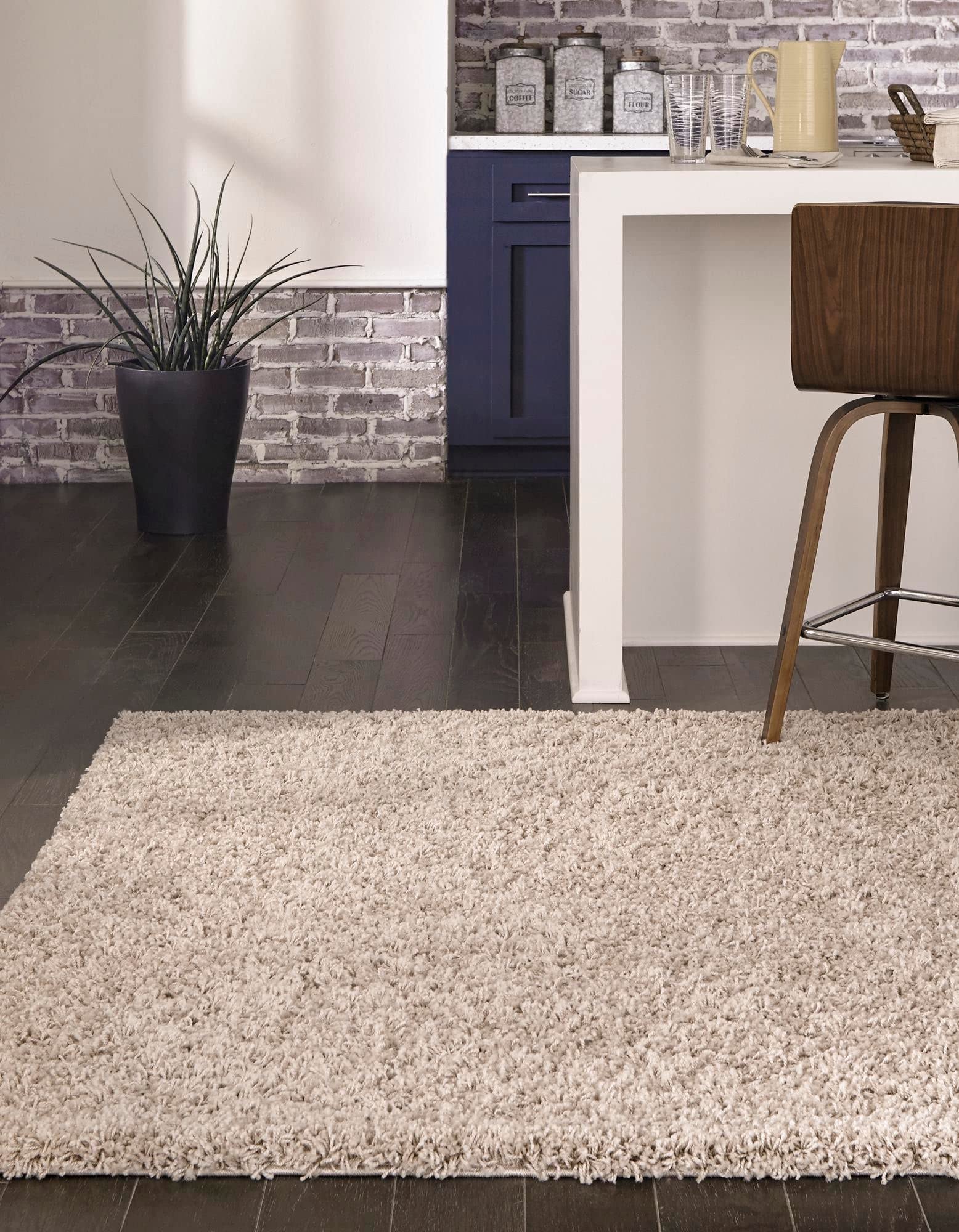 Rugs.com - Über Cozy Solid Shag Collection Rug – 5' x 8' Taupe Shag Rug Perfect for Bedrooms, Dining Rooms, Living Rooms
