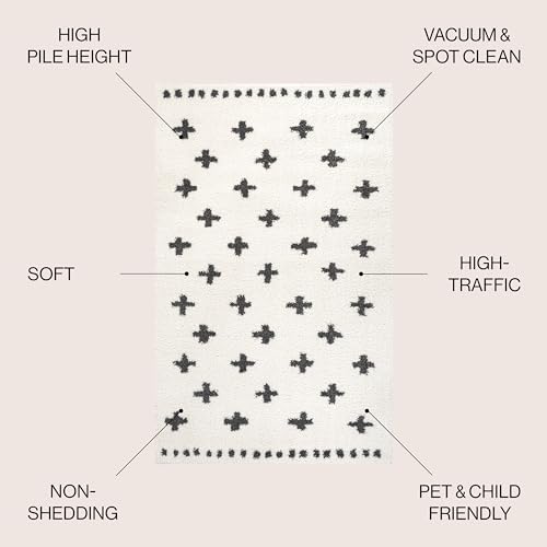 JONATHAN Y MOH403A-5 Cristo Berber Geometric Shag Indoor Area-Rug Bohemian Contemporary Easy-Cleaning Bedroom Kitchen Living Room Non Shedding, 5 X 8, White/Black