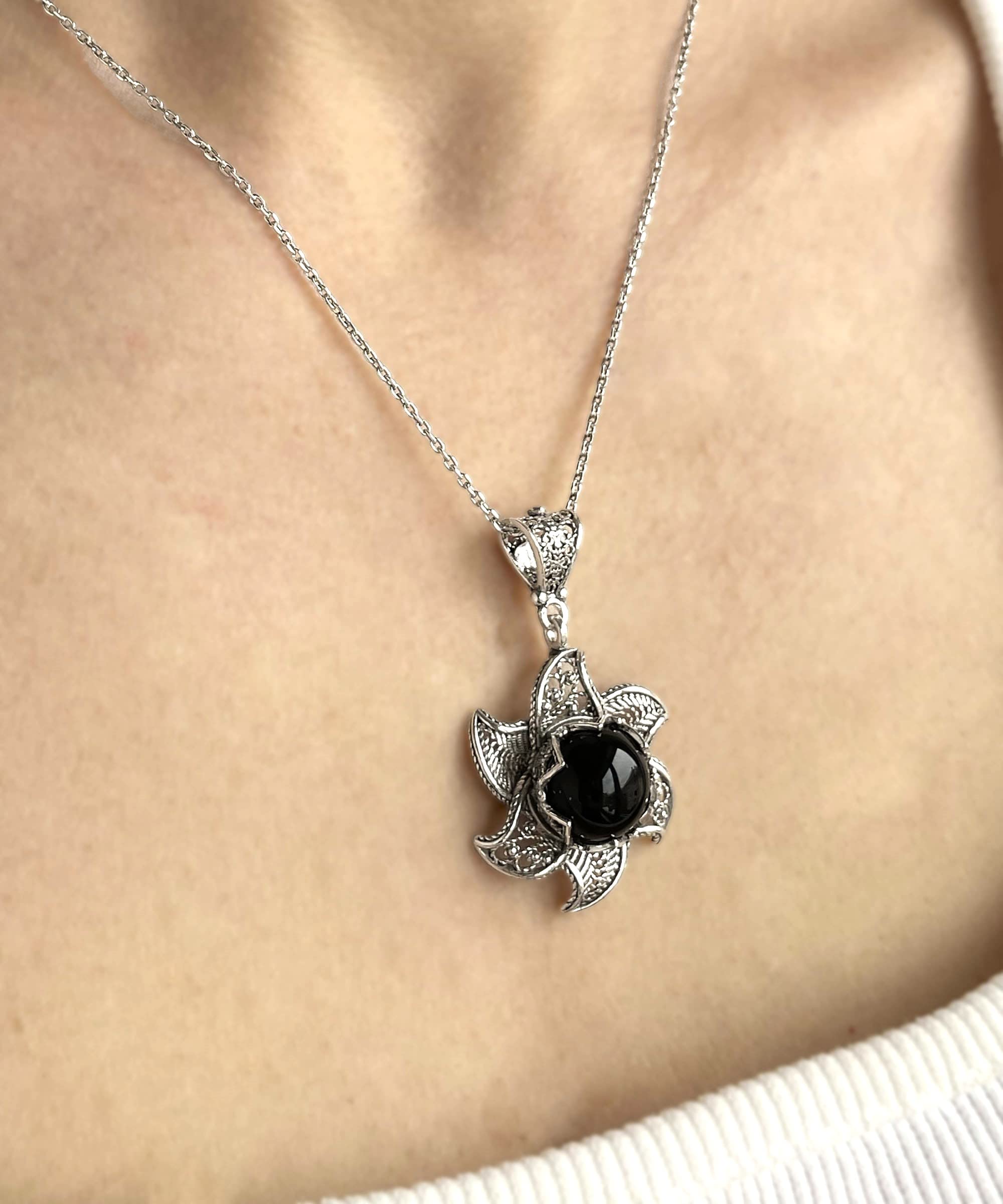 Filigranist 925 Sterling Silver Filigree Art 3D Lotus Flower Women Pendant Necklace with Gemstones (Black Onyx)