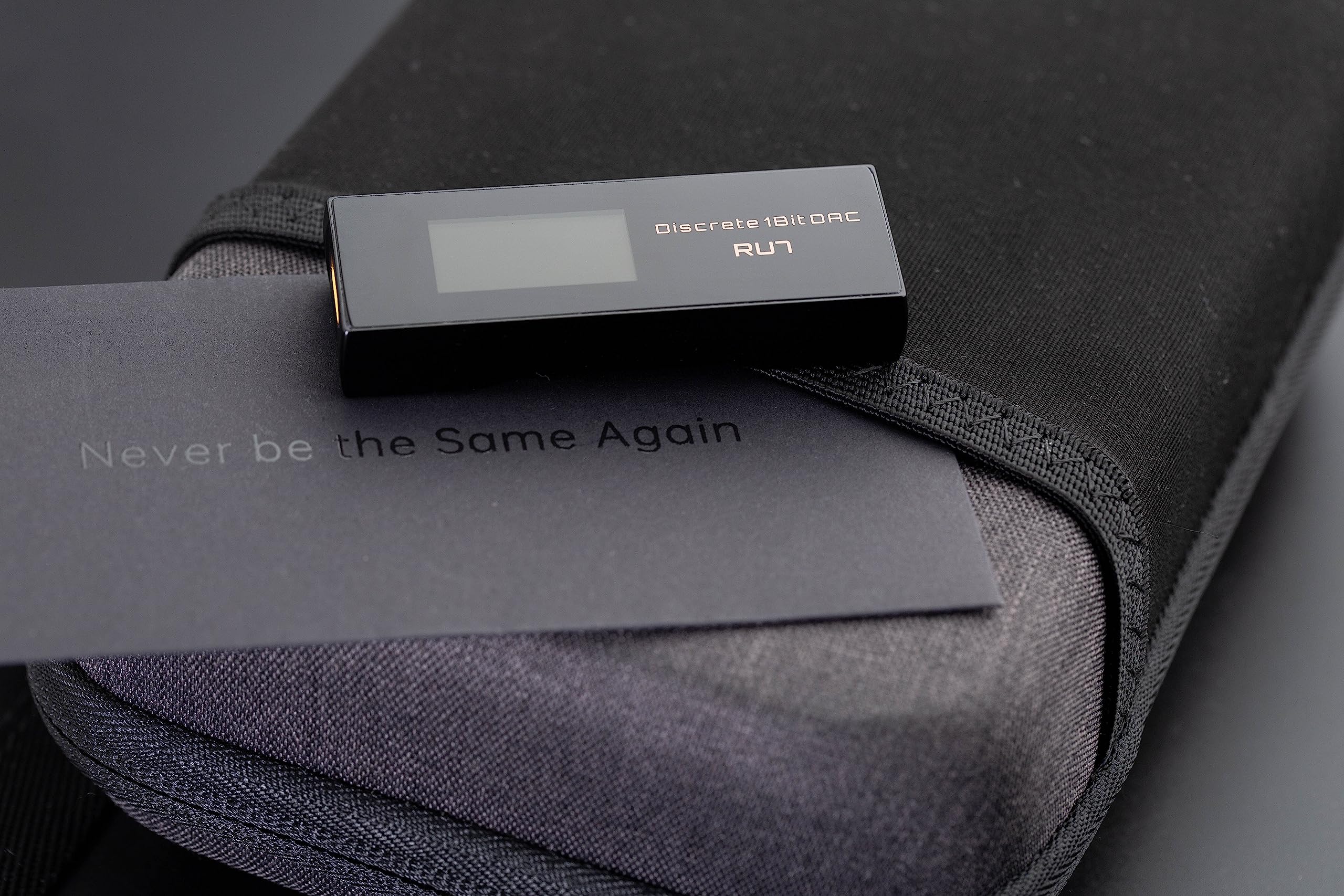 CAYIN RU7 Portable USB DAC/Amp Dongle with 1-Bit Resistive Ladder DAC, DSD64/128/256 Support, OLED Screen, and Included Leather Case