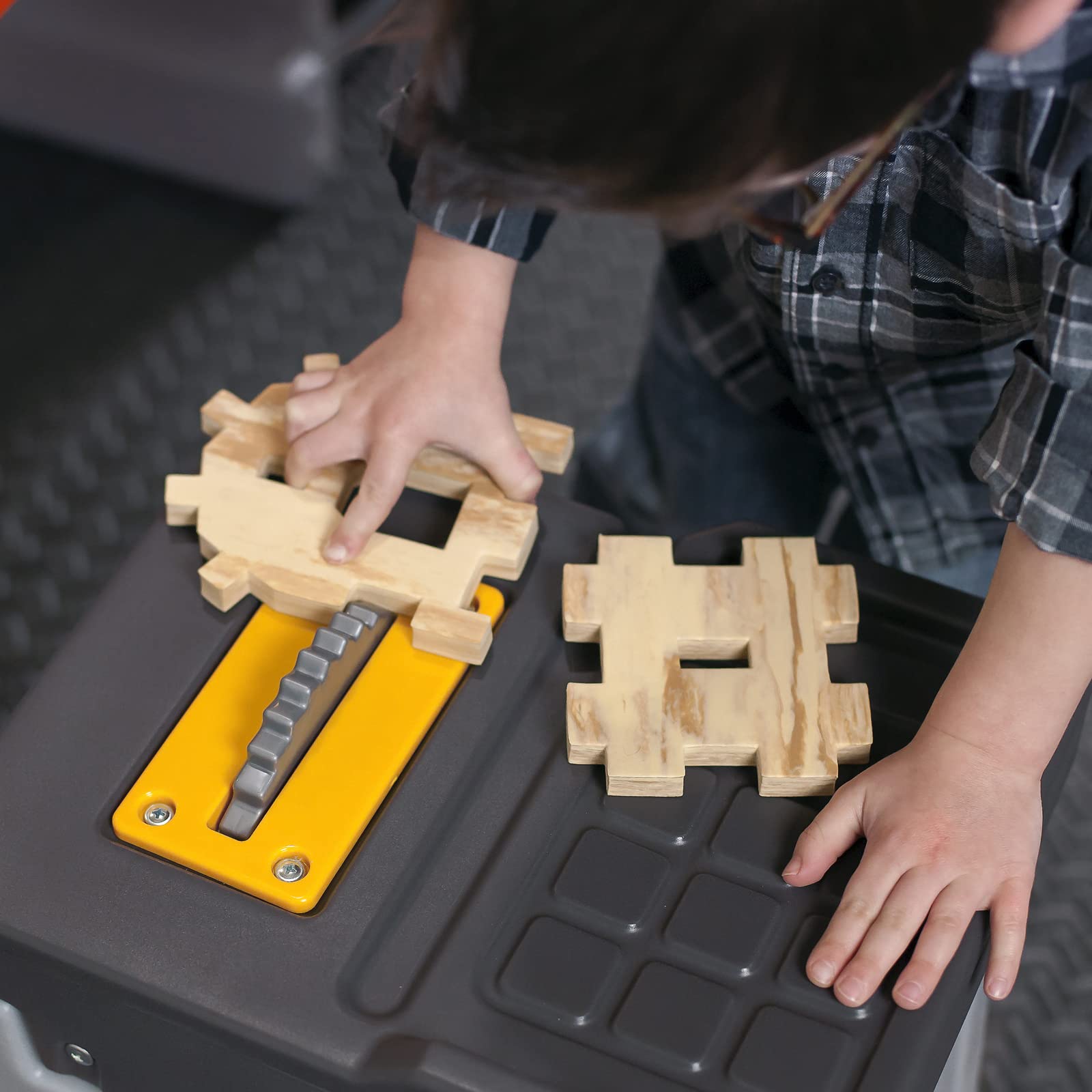 Step2 Pro Play Kids Workshop with Utility Bench, Indoor/Outdoor Tool Bench for Children, Interactive Play with Sounds, Made of Durable Plastic, Includes 76 Piece Toy Accessories, Toddlers 3+ Years Old