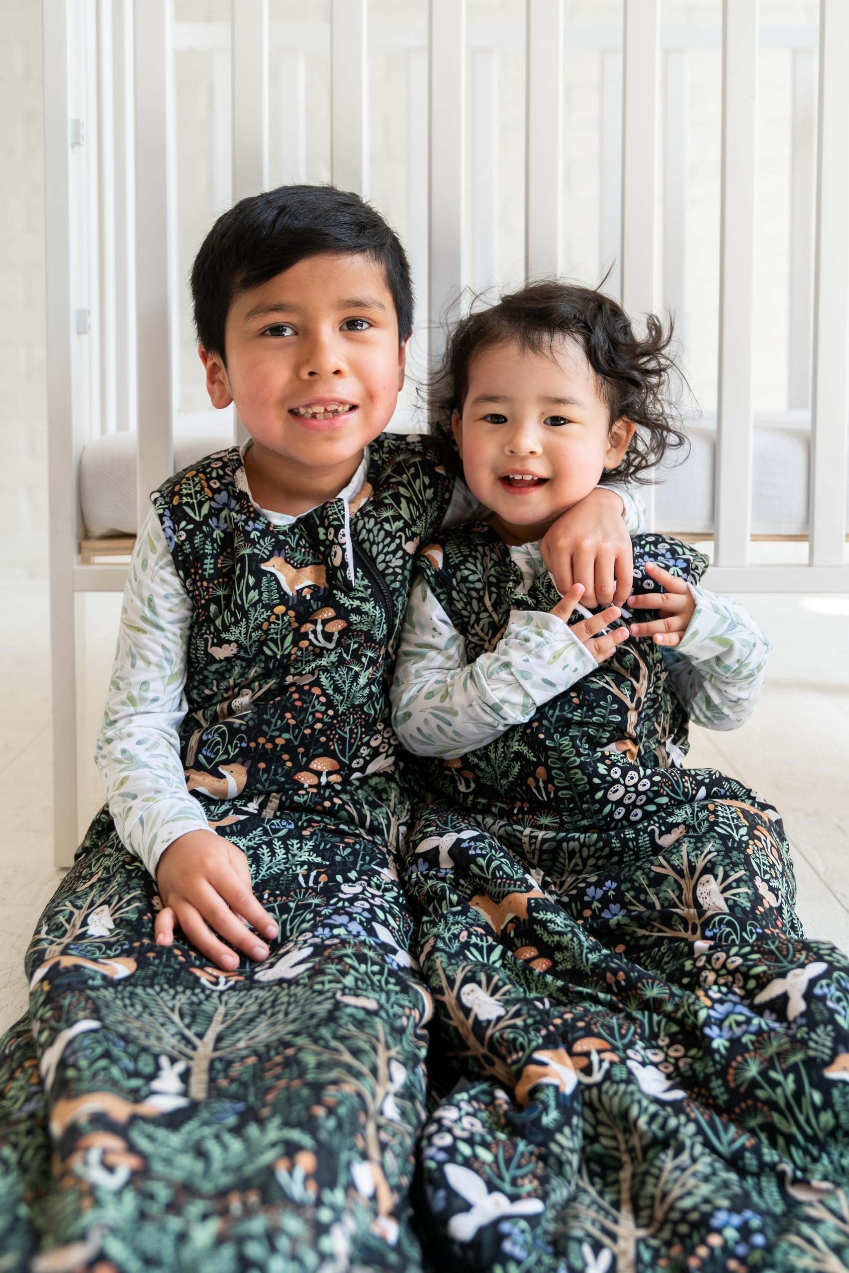 Jade&Kai Sleep Sack for Babies | Soft Viscose Made from Bamboo | Wraparound Zipper | 1.5 TOG Breathable Warmth (Forest Fairytale, 6-12mo)