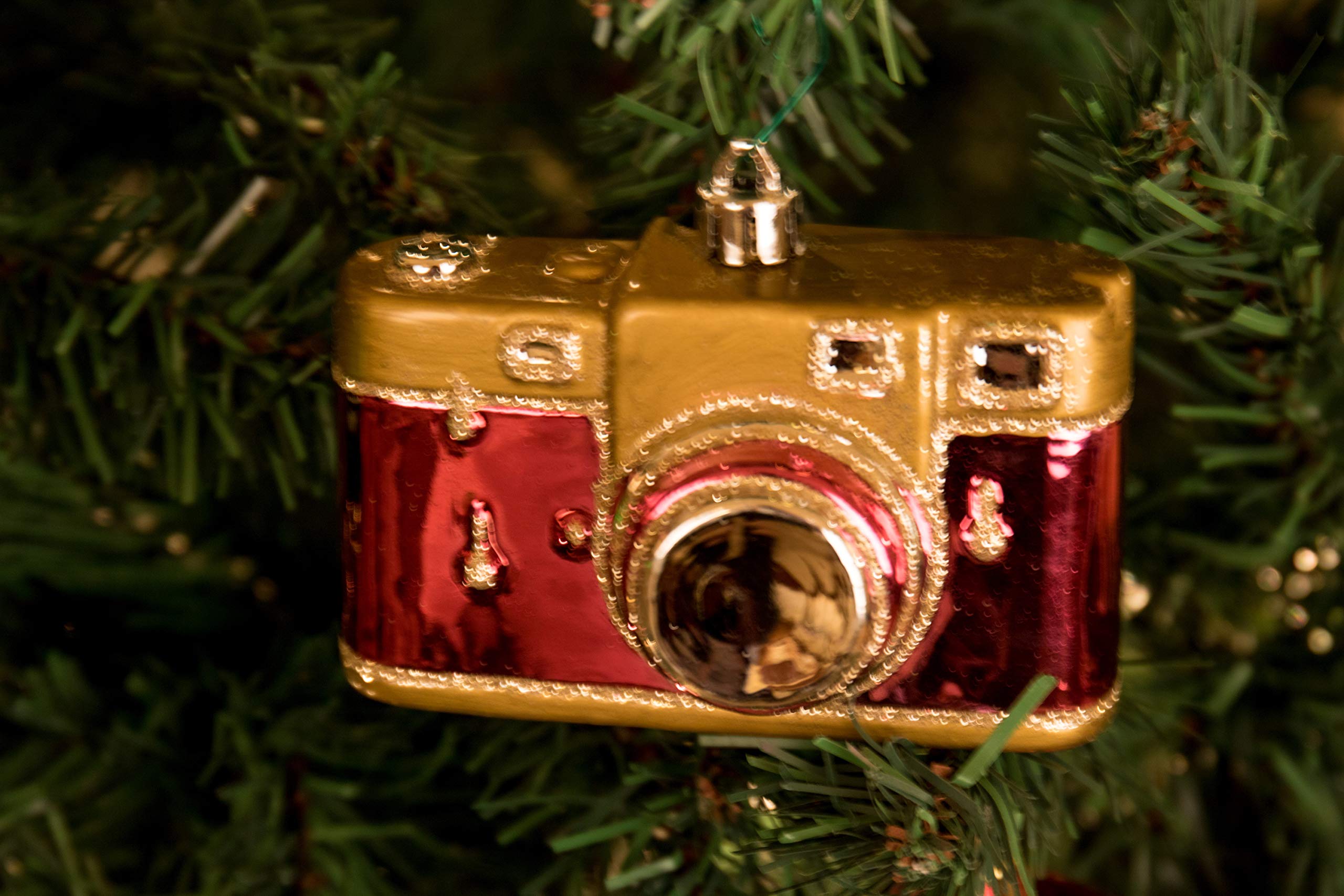 Clever Creations 2 Pack Christmas Ornament Set, Shatterproof Holiday Décor for Christmas Trees, Camera