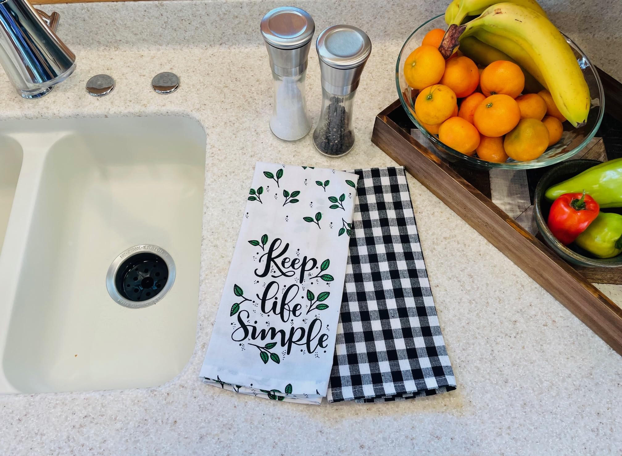 fillURbasket Decorative Buffalo Plaid Kitchen Towels Set of 8 Cute Summer Spring Dish Towels Lemons Bees Rooster Flour Sack Towels for Dish Hand Drying 100% Cotton 15βx25β