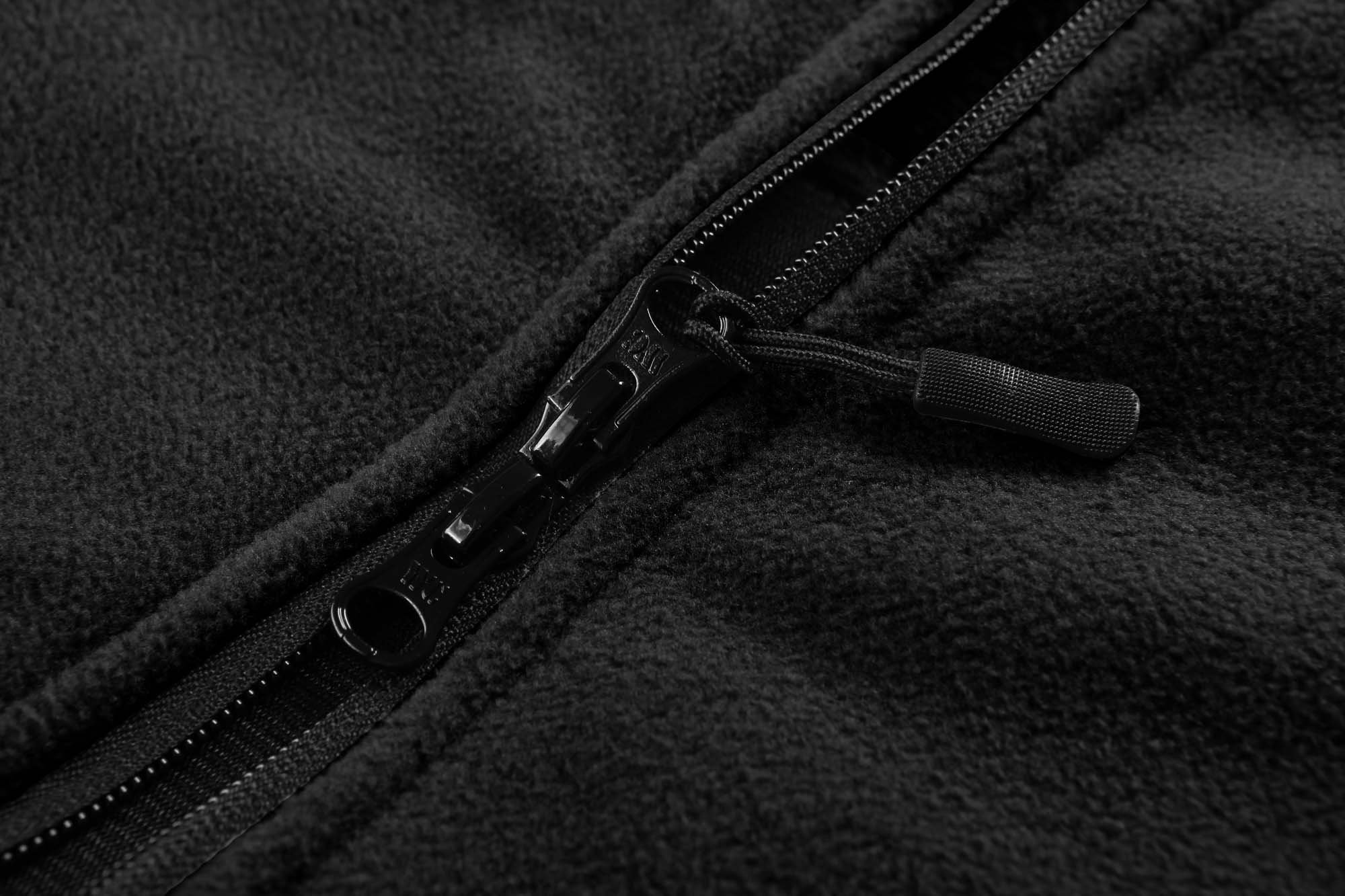 CRYSULLY Man Zipper Warm Coat Jacket Sportswear Fleece Lining Hiking Skiing Travelling Jacket Coats Black