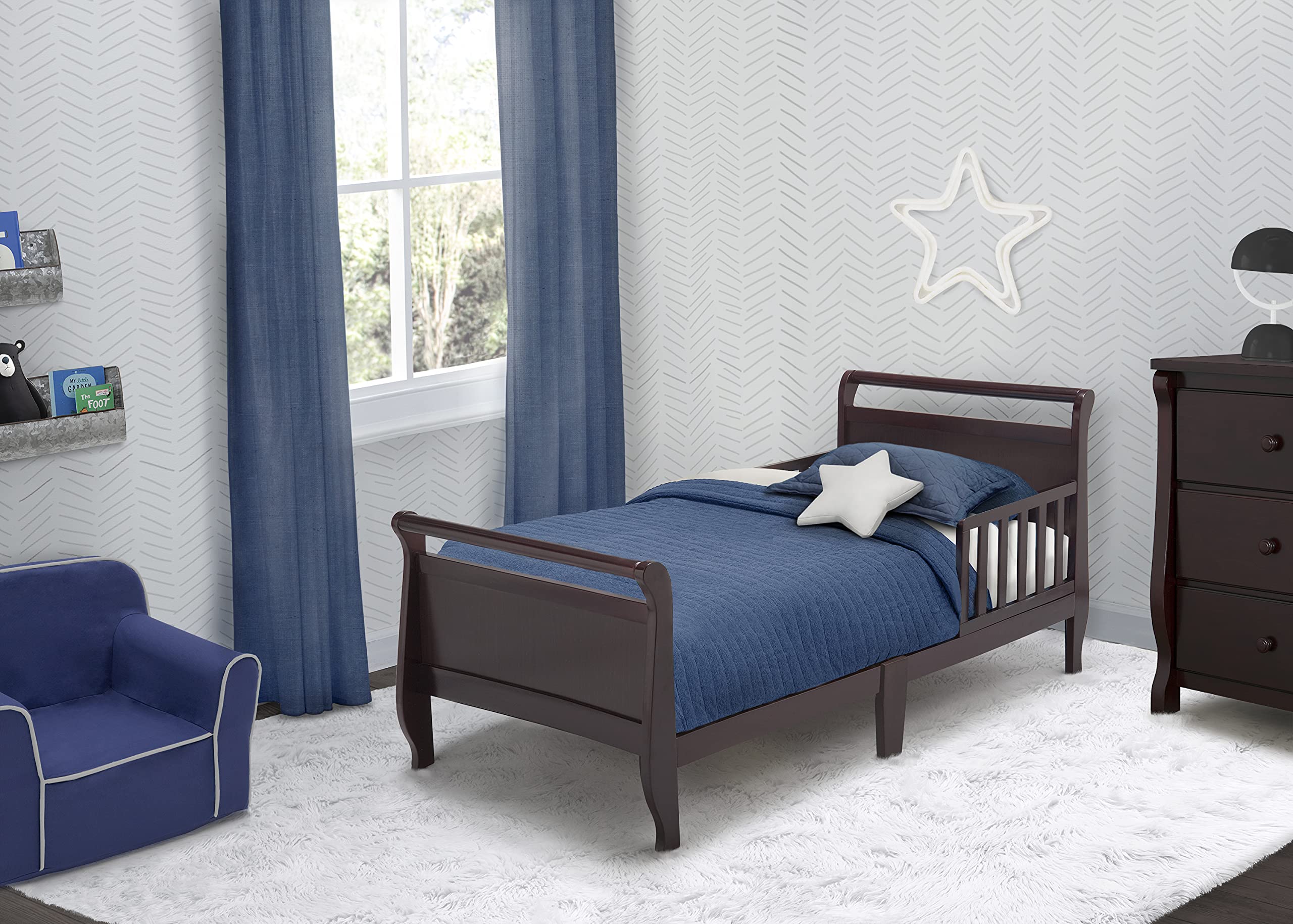 Delta Children Wood Toddler Bed Sleigh, Crib, Black Cherry Espresso