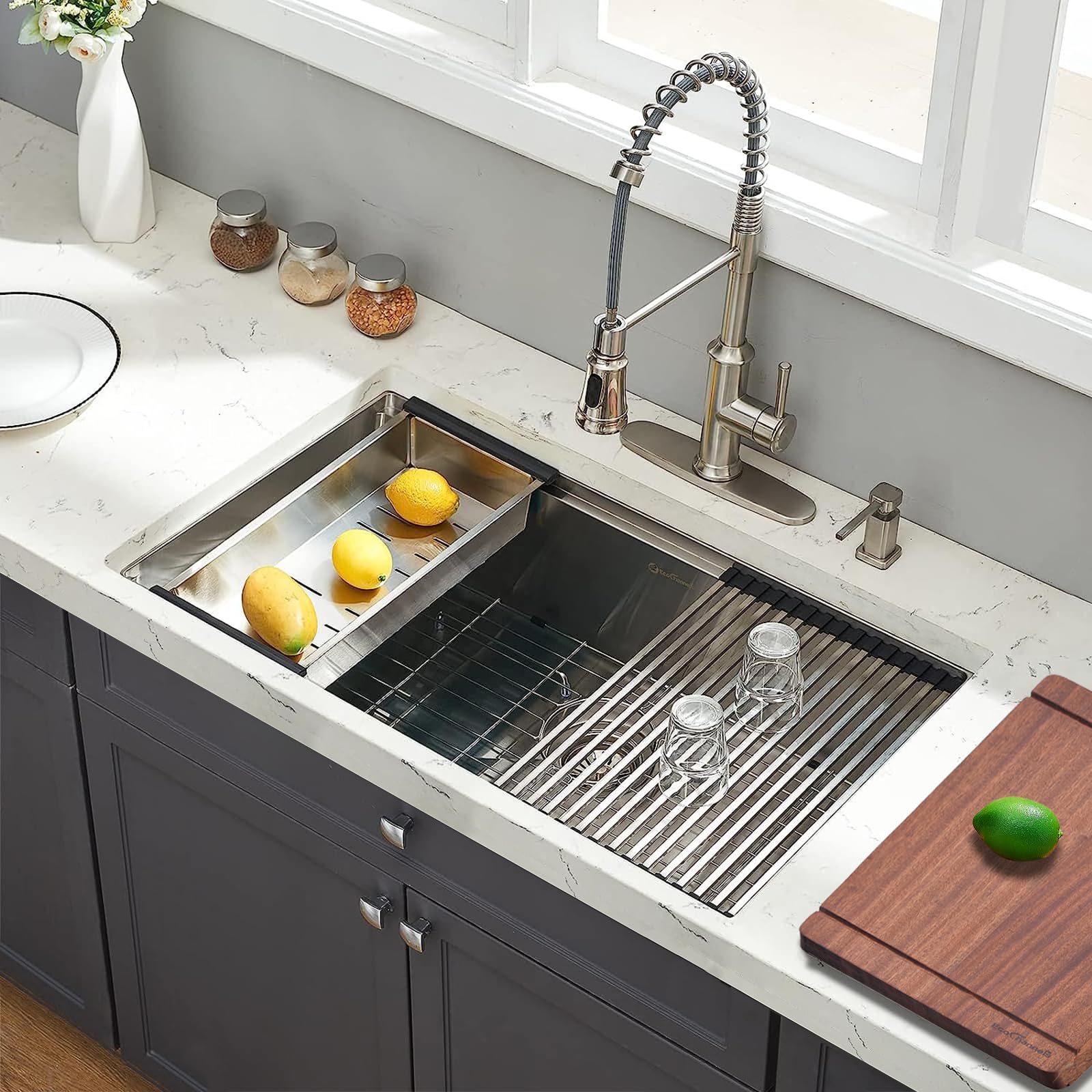 EcoChannels Undermount Kitchen Sink, 33 x 19 Inch Sink Kitchen 16 Gauge Stainless Steel Kitchen Sinks Single Bowl Workstation Sink with Cutting Board