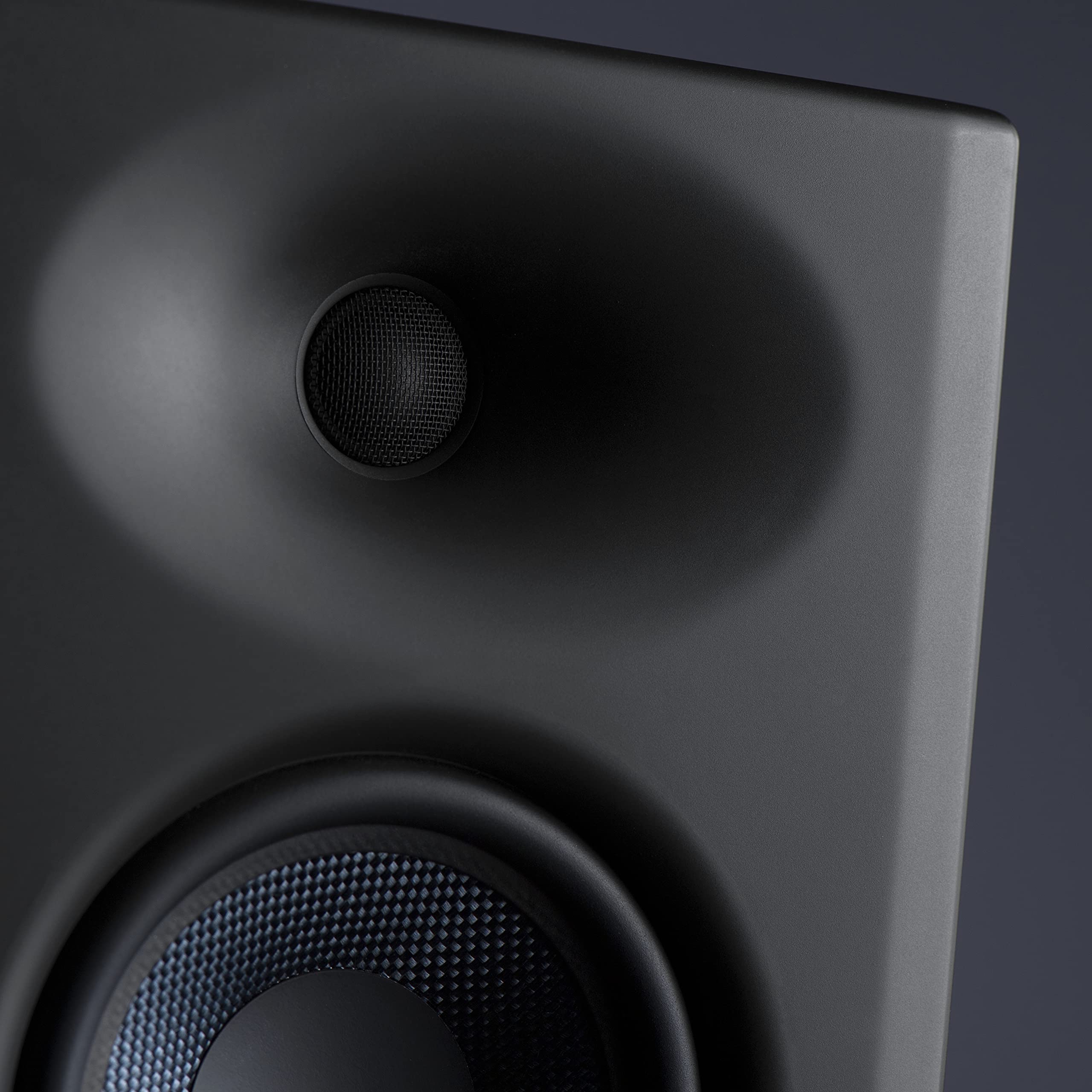 PreSonus Eris E5 XT 5.25" Near Field Studio Monitor with EBM Waveguide (Single)