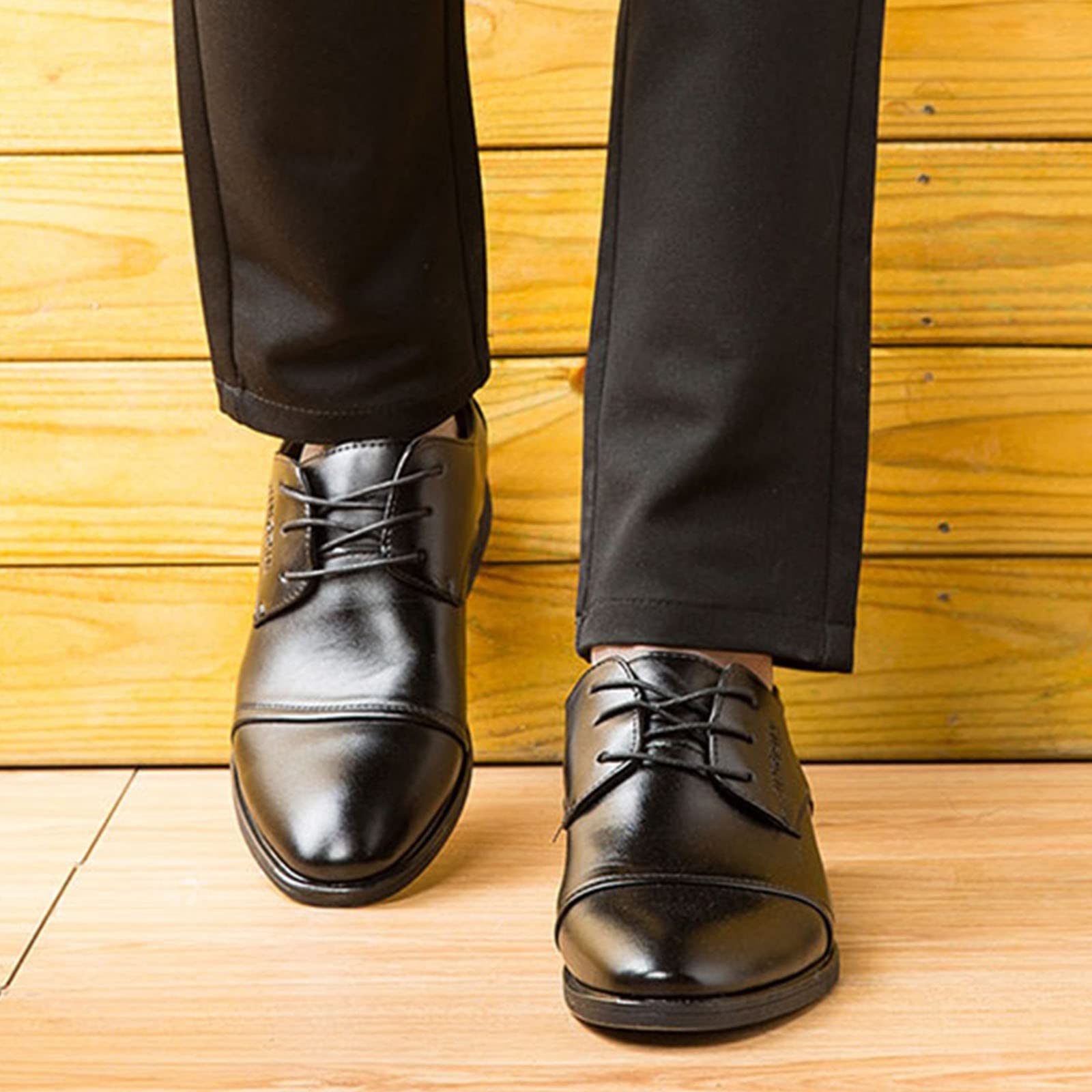 Fashion Summer and Autumn Men Leather Shoes Low Heel Pointed Toe Lace Up Solid Color Simple British Style Boots Size 12 Men Black