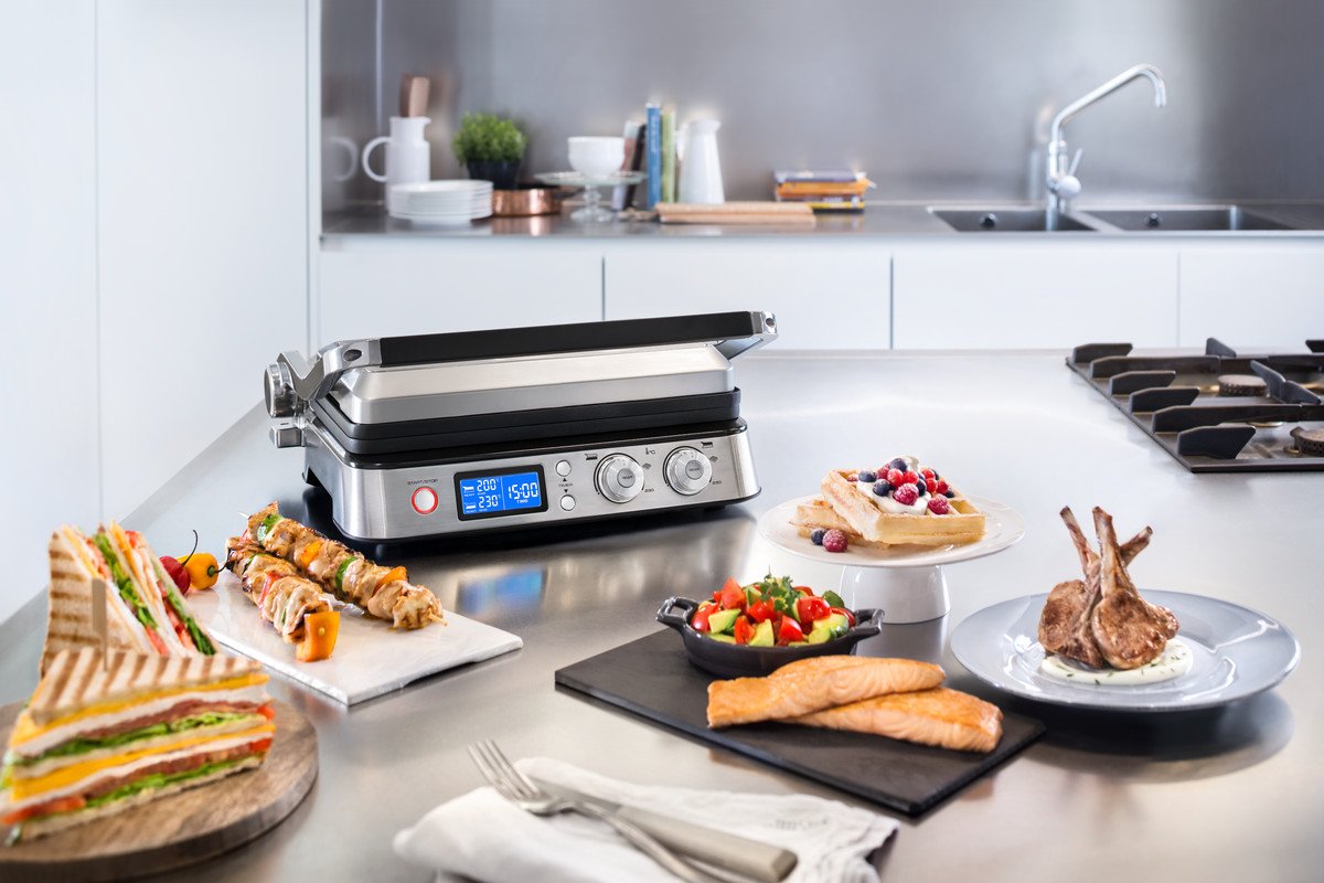 De'Longhi CGH1030D Livenza All-Day Grill, Griddle and Waffle Maker Silver Large