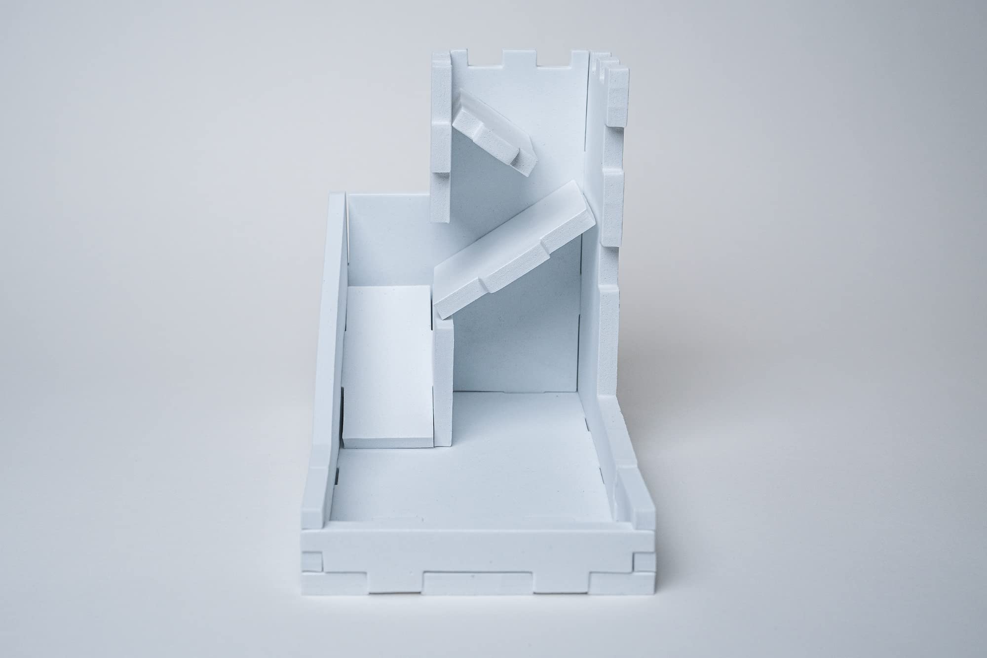 Dice Tower - DND Dice Tray, Board Game Dice Tower - Dice Rolling Tray, Large Tower - Perfect for RPG and Tabletop Gaming White/Black (Black)