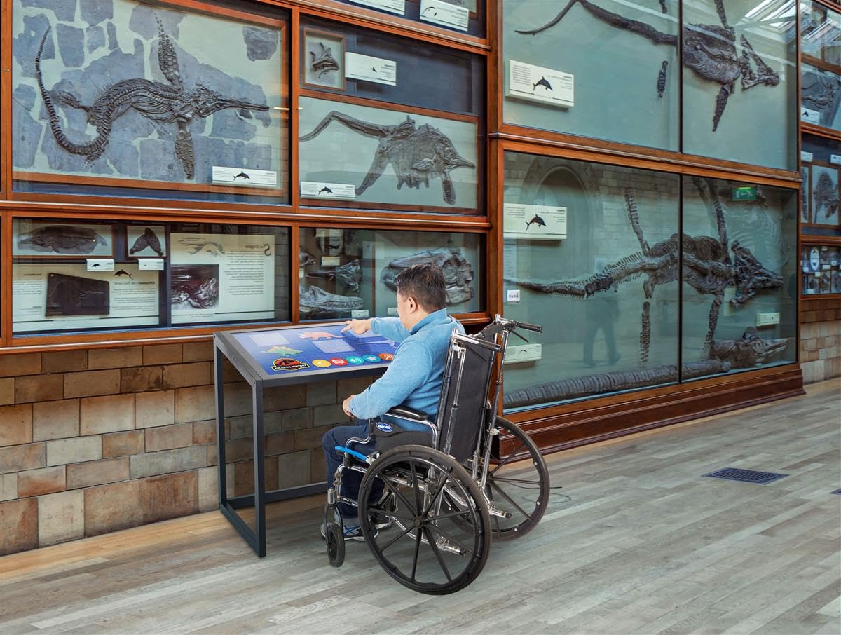 Displays2go 43" Angled Touch Screen Digital Desk, 10pt PCAP, Wheelchair Accessible Design - Black (DGTCHKSK43)