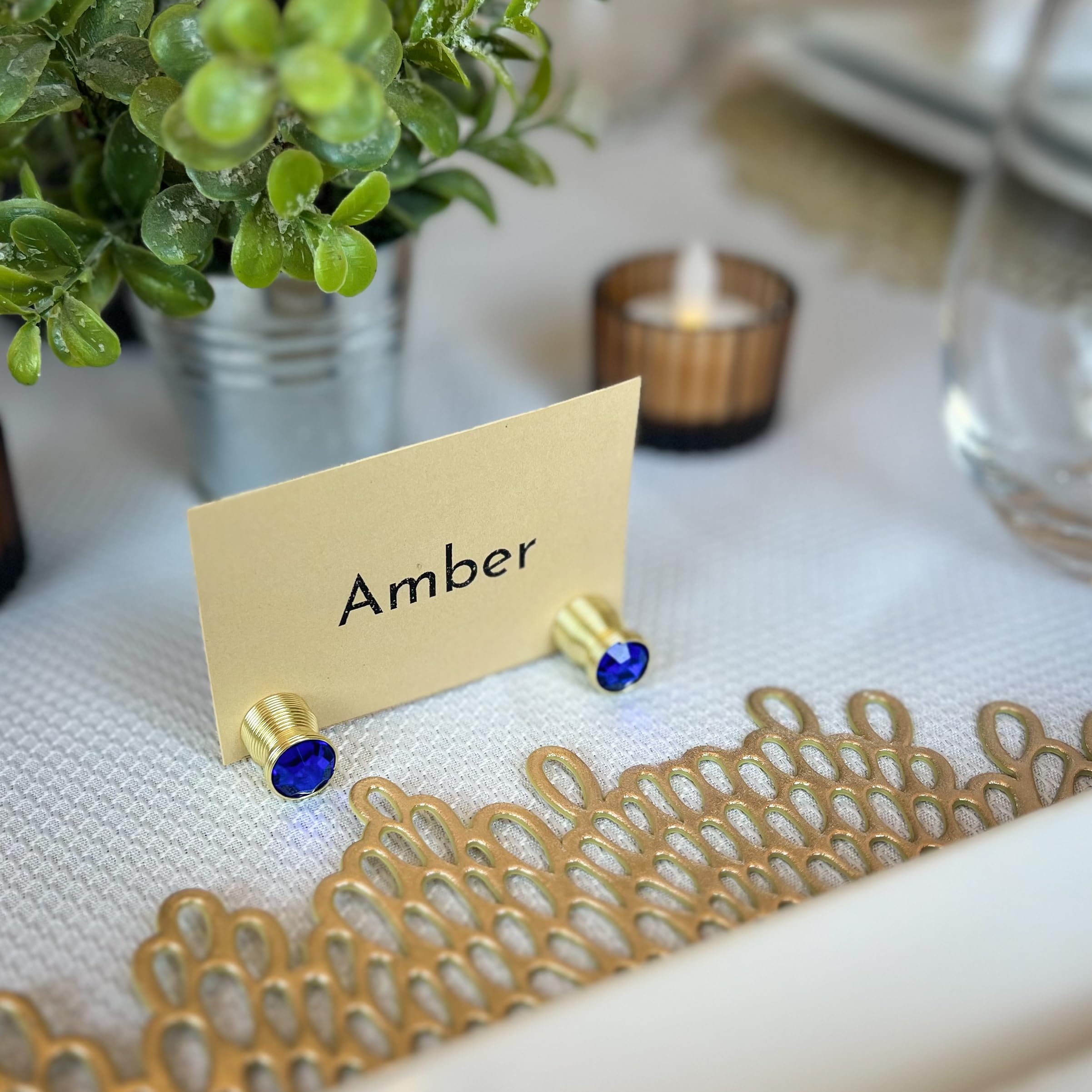 Ideikis 40Pcs.Multipurpose/Place Card Holders/Table Name Card Holder/Small Size Table Card Holder/Menu Clips/Gold Table Card Holder/Mini place card holders/Wedding/Anniversary/Birthday/Party