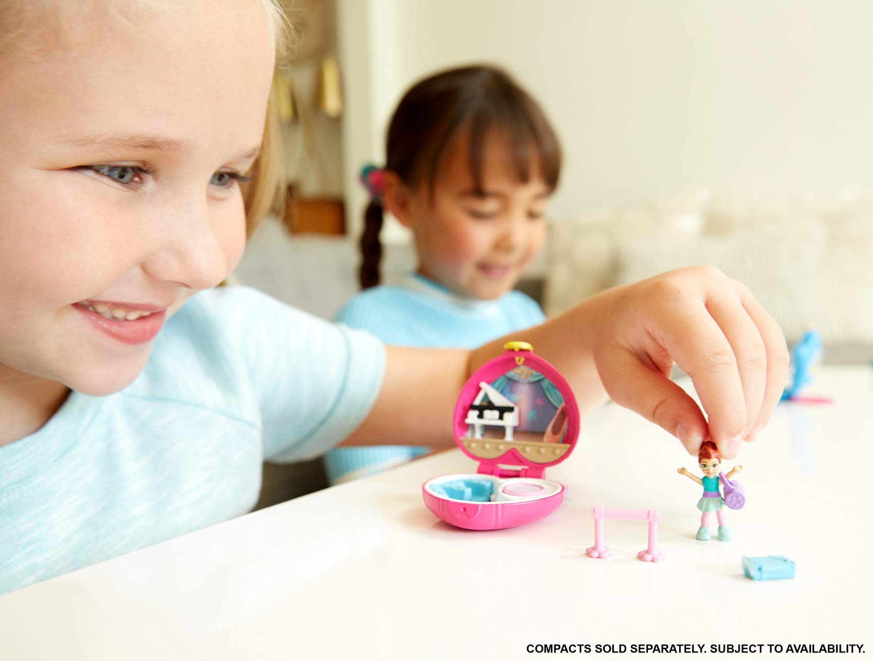 Polly Pocket Tiny Pocket Places Ballet Compact with Micro Lila Doll & Accessories