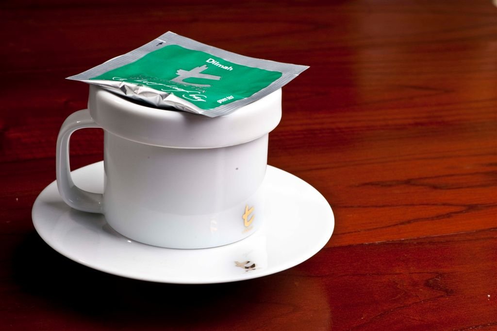 Dilmah, Tea Mug, Saucer, and Lid, Fine Porcelain, t-Series Collection, Gold Monogram, Coffee or Tea Service, 3 Piece Set, 10 Oz. volume, Pack of 2