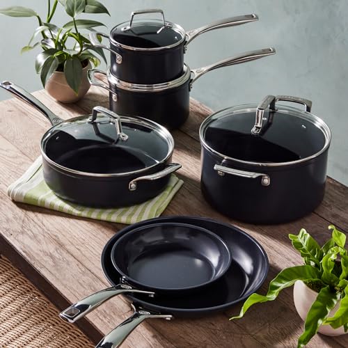 Le Creuset Essential Non-Stick Ceramic Stockpot with Glass Lid, 4 qt.β