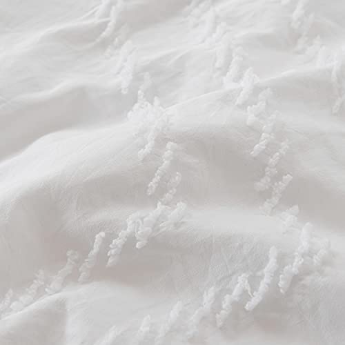 SLEEPBELLA Queen Comforter Set - White Tufted Bedding - Lightweight & Fluffy All-Season Comforter for Queen Bed (90x90In Comforter & 2 Pillowcases)
