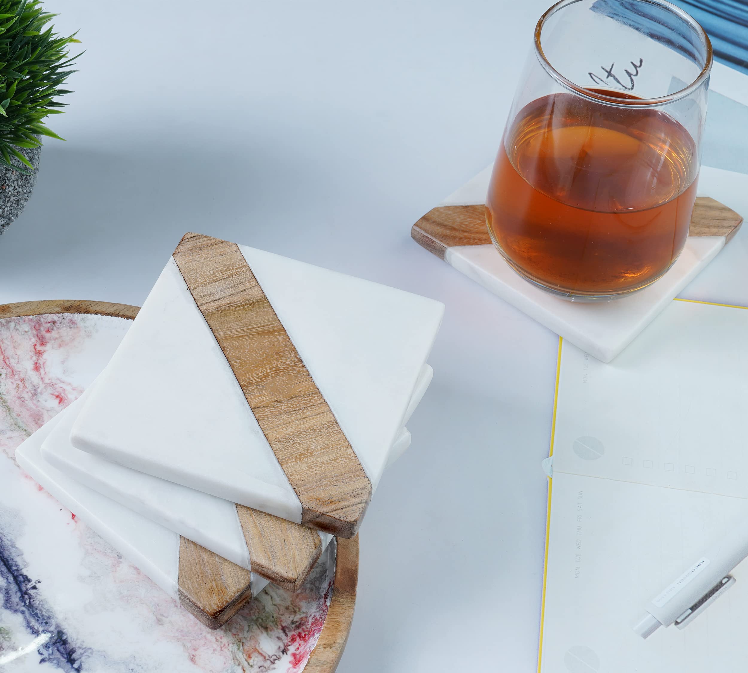 Crocon Marble & Wooden Coaster Set Square Shape Coaster for Dining Table Kitchen Decor Alabaster Marble and Wood Coaster Set Suitable for All Kinds of Mugs and Cups Size - 4x4X2 Inch
