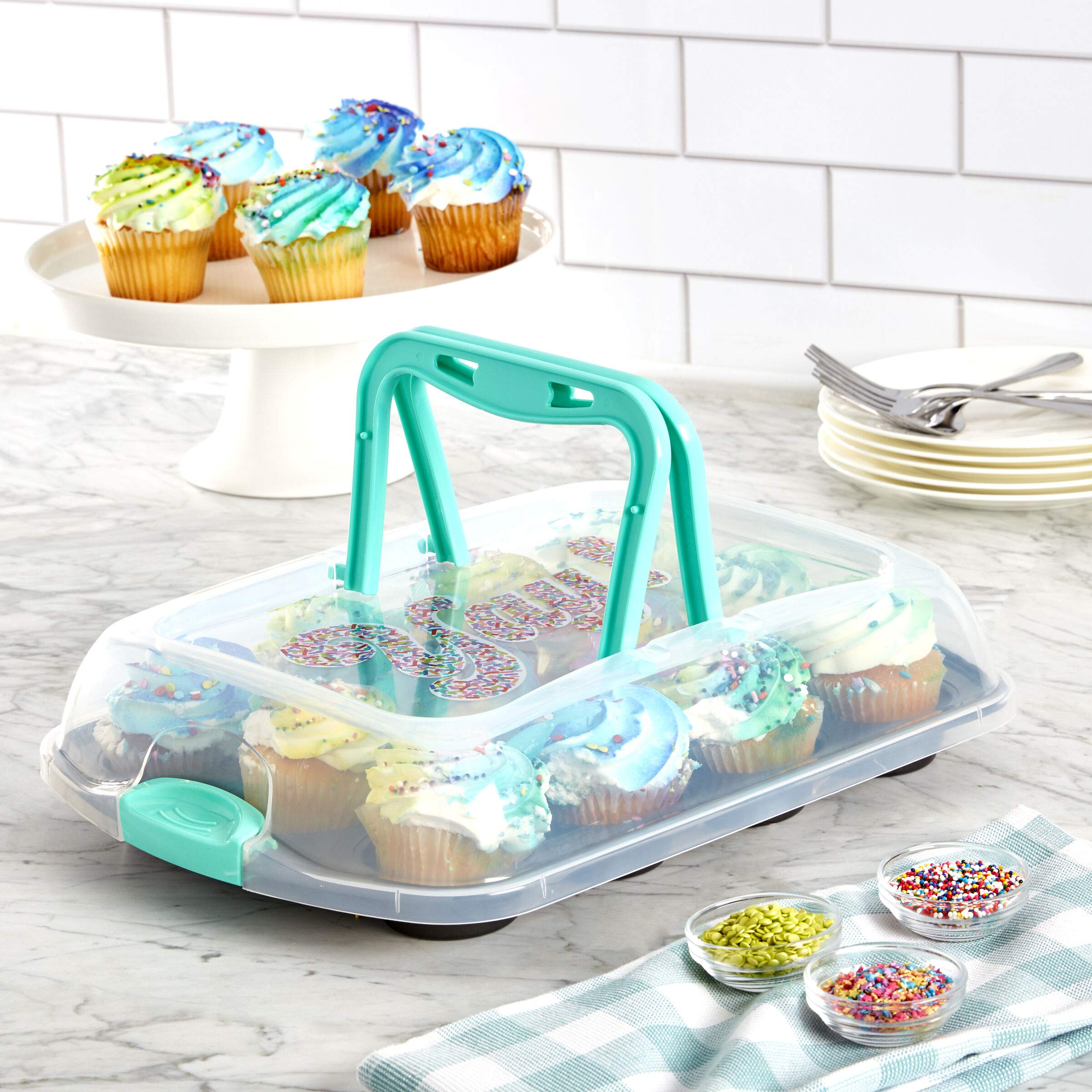 Chicago Mettalic Chicago Metallic 12 Cup Muffin Pan with Carry Lid, YAY Sprinkles Pattern