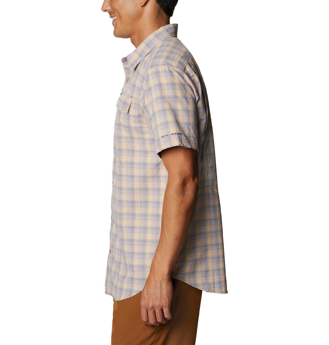 Columbia Men’s Silver Ridge Short Sleeve Seesucker Shirt, Moisture Wicking, Sun Protection, Mocha Gingham Ombre, Medium