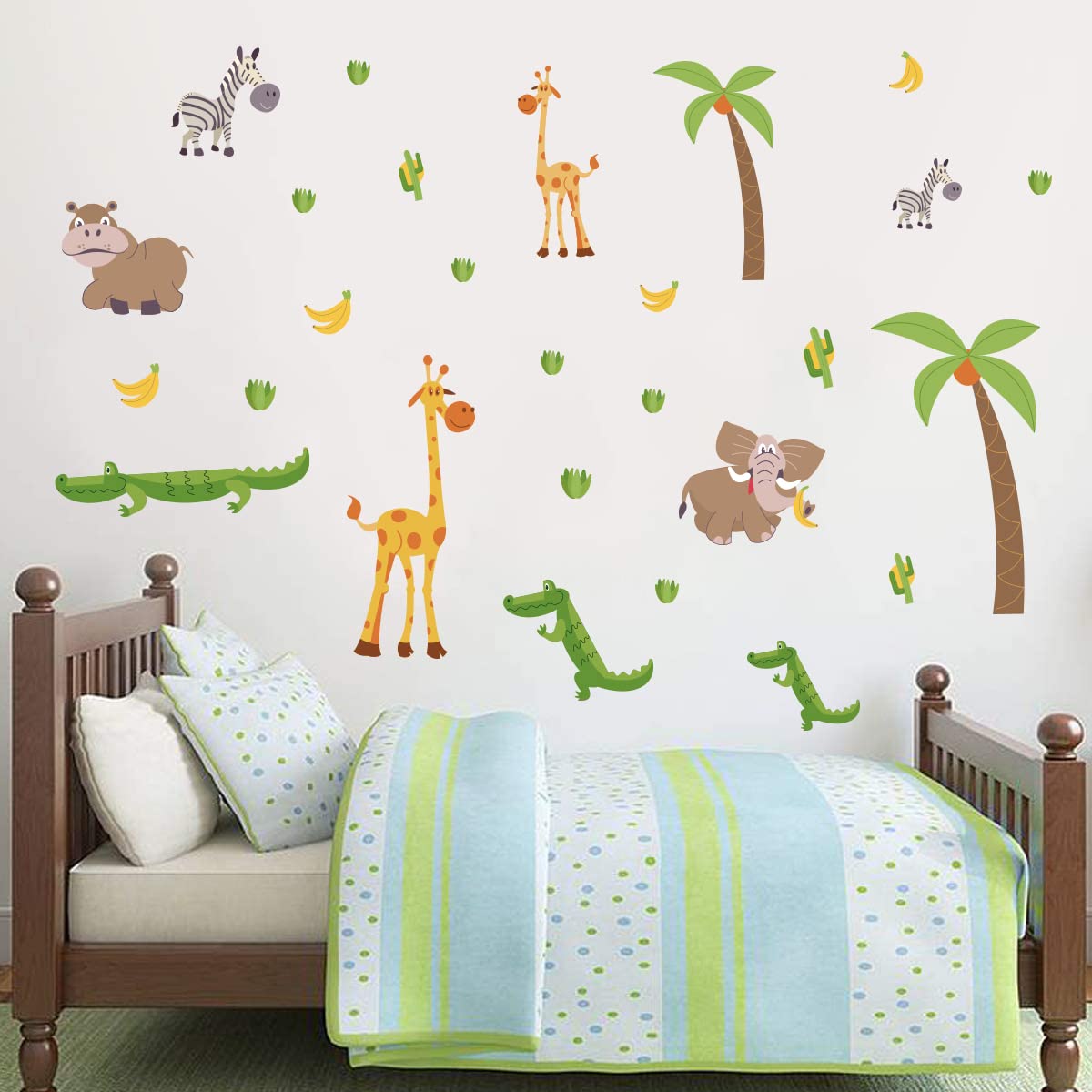 Glow in The Dark Crocodile Giraffe Zebra Tree Wall Stickers Various Cute Carton Animals Decorations for Kids Bedroom