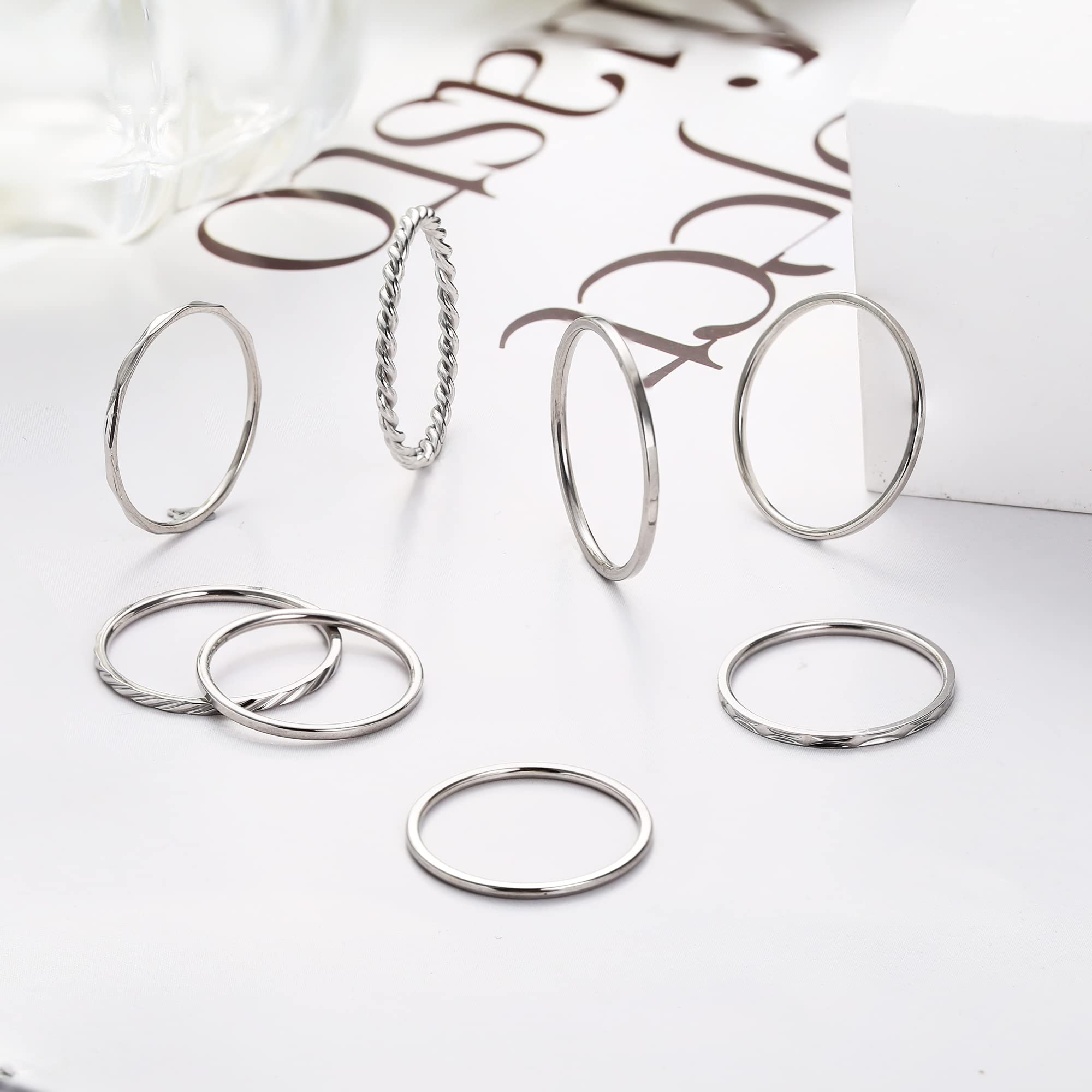 DOLOTTA 8Pcs 1mm Stainless Steel Ring Set Women's Plain Band Knuckle Rings Stacking Midi Rings Comfort Fit Silver/Gold Tone Size 4 to 8