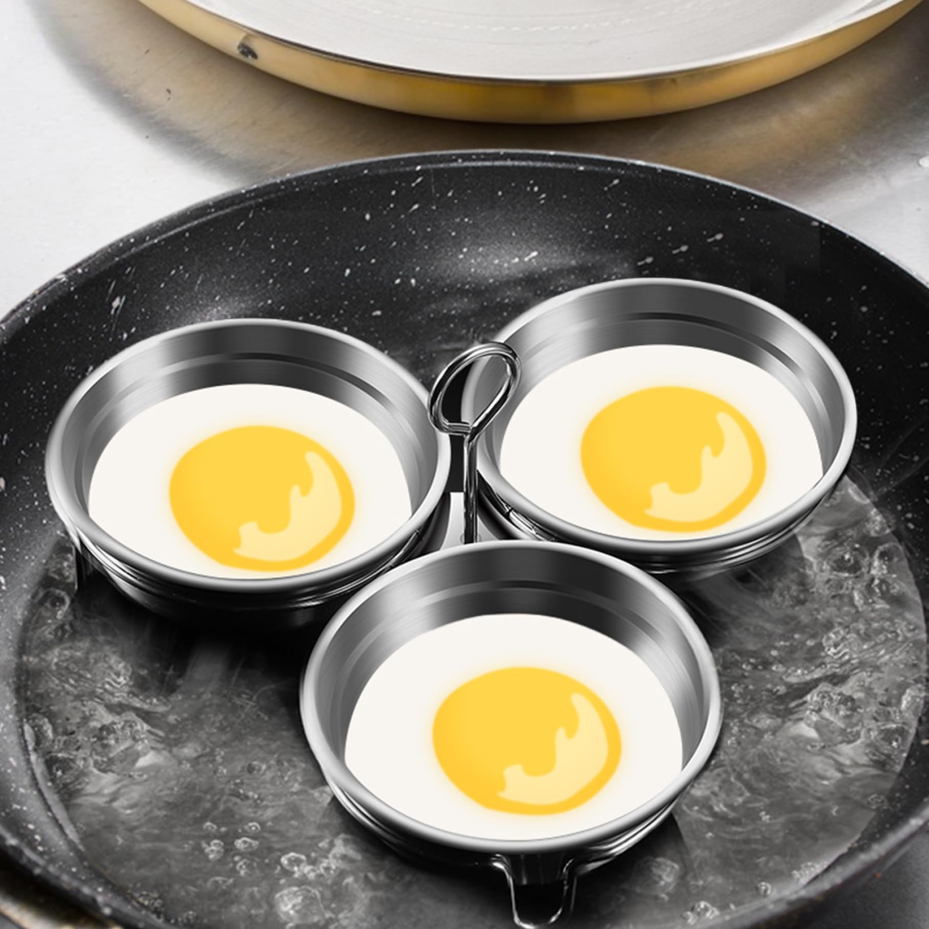KDAMGOQE Stainless Steel Egg Poacher, 3-Cup Poached Egg Cooker with Rack and Anti-Scalding Handle for Microwave Oven Stovetop, Round Poached Egg Cooker